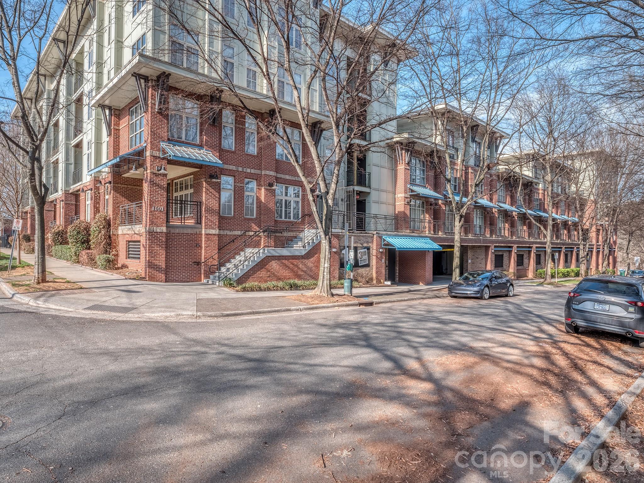 Photo 33 of 1101 W 1st Street211, Charlotte, NC