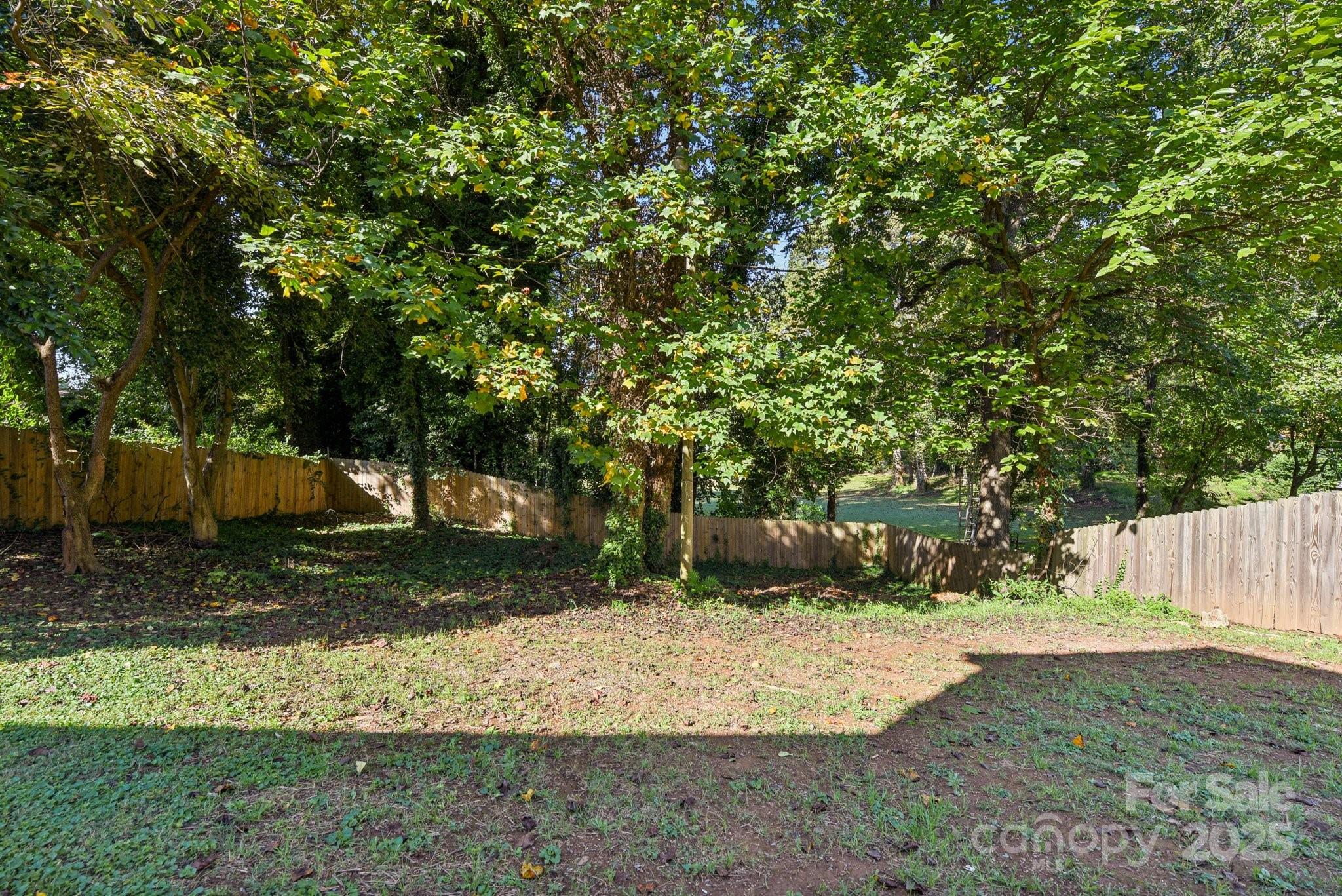Photo 21 of 3209 Eastwood Drive, Charlotte, NC