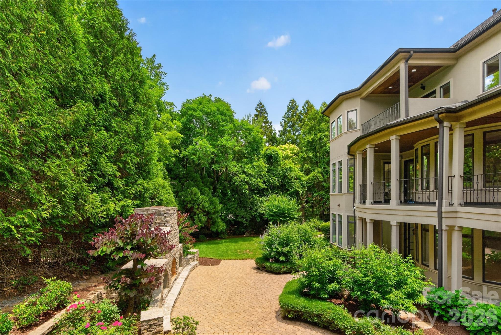 Photo 43 of 2132 Foxcroft Woods Lane, Charlotte, NC