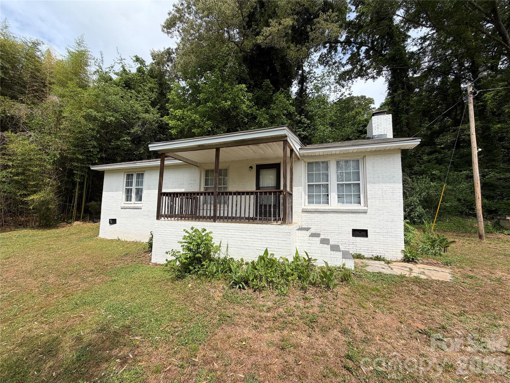 Photo 2 of 5168 Crawford Road, Gastonia, NC