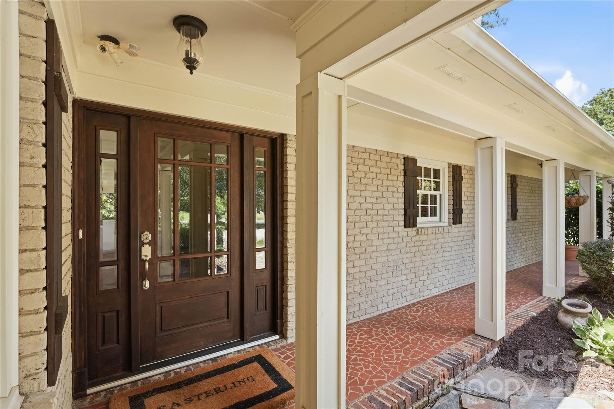 Photo 5 of 6014 Glenridge Road, Charlotte, NC