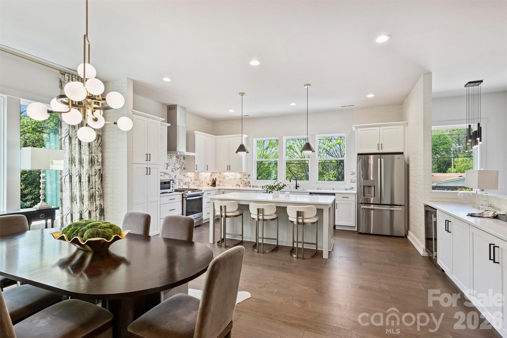 Photo 6 of 1500 Hawthorne LaneA, Charlotte, NC