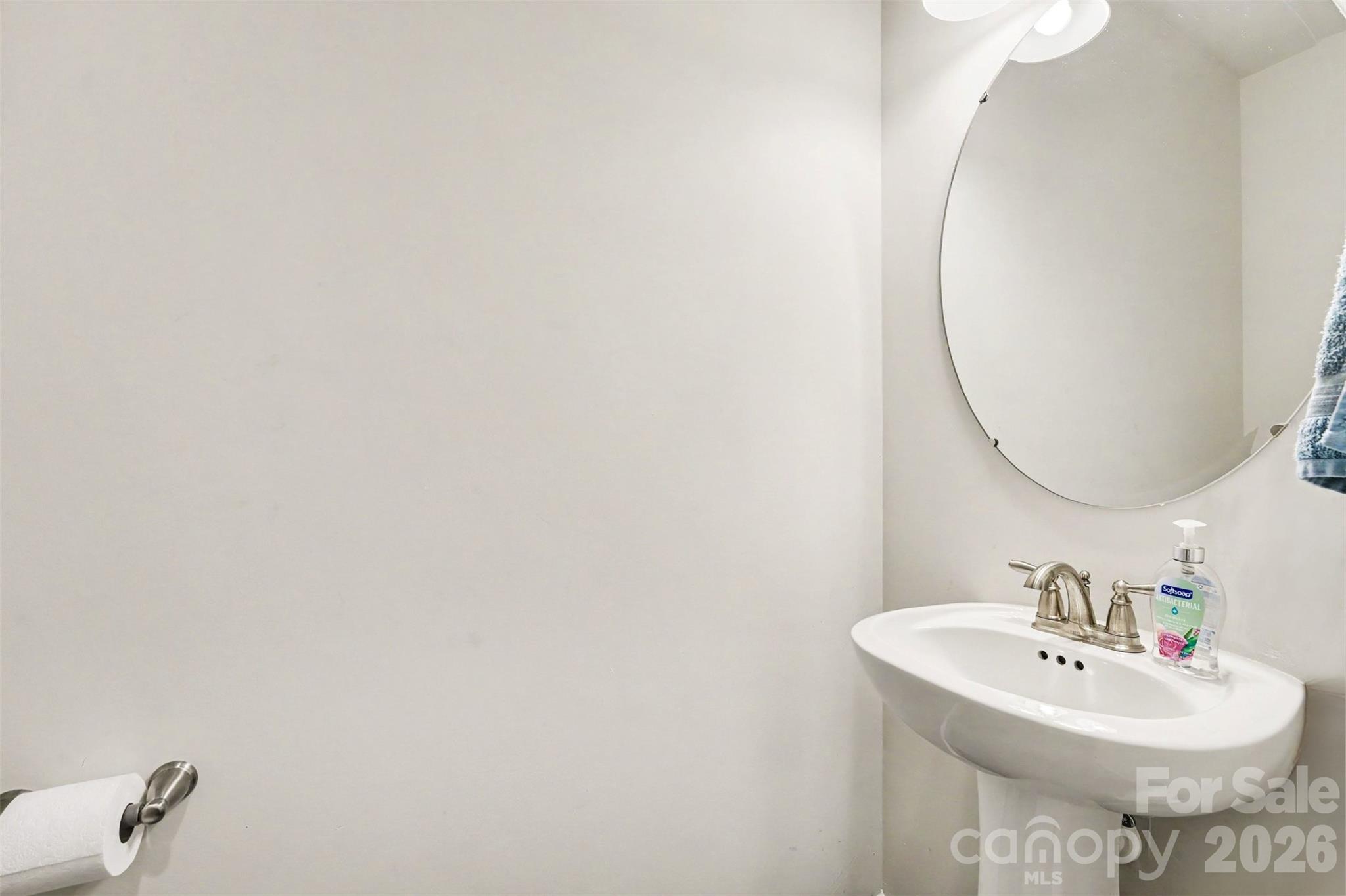 Photo 5 of 8216 Merryvale Lane, Charlotte, NC