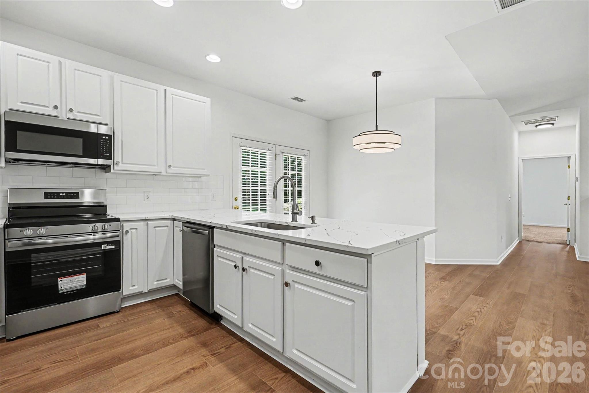 Photo 11 of 9330 Duckhorn Drive, Charlotte, NC
