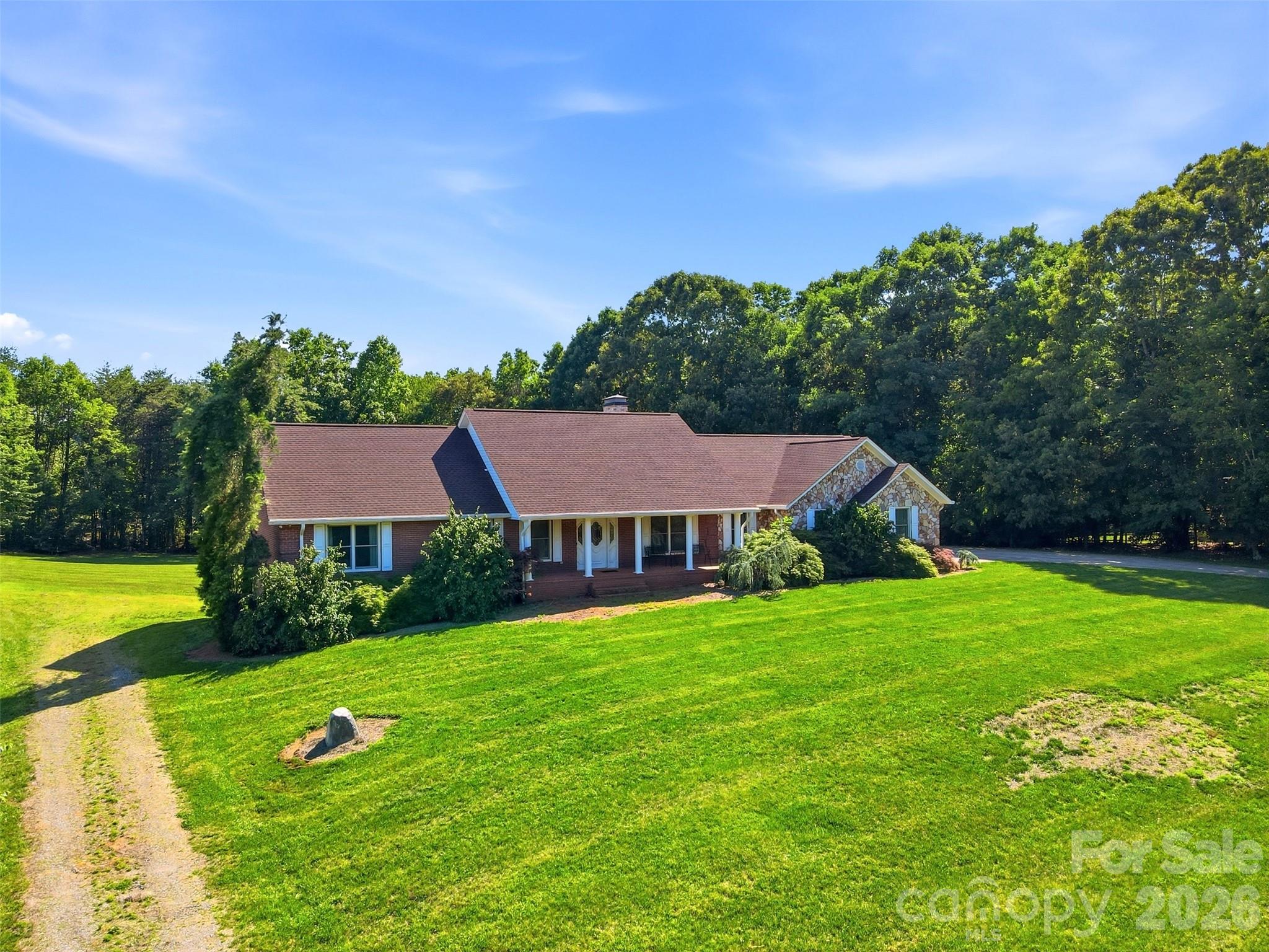 Photo 3 of 6181 Willowbottom Road, Hickory, NC