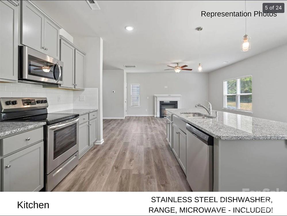 Photo 5 of 4213 Stoneygreen Lane, Charlotte, NC
