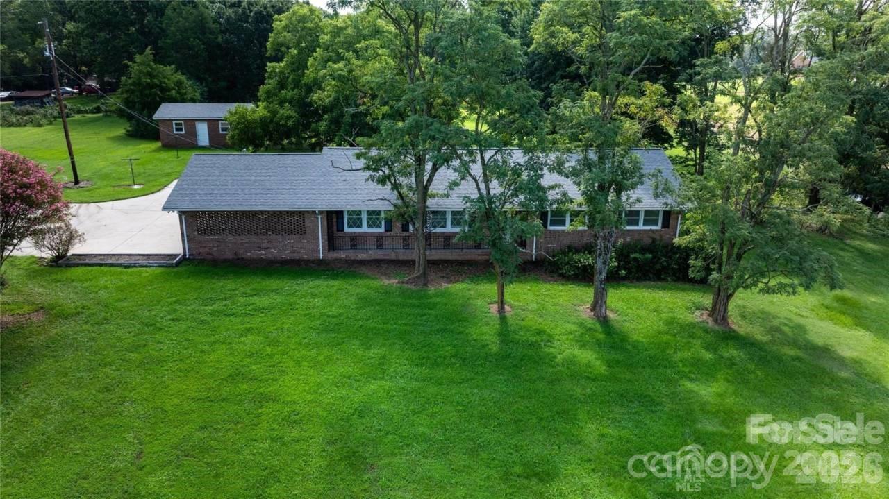 Photo 2 of 20402 Norton Road, Albemarle, NC