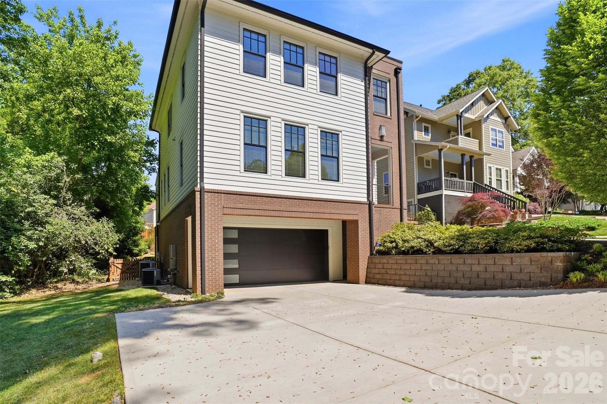 630 Welker Street, Charlotte, NC - photo 5 of 49