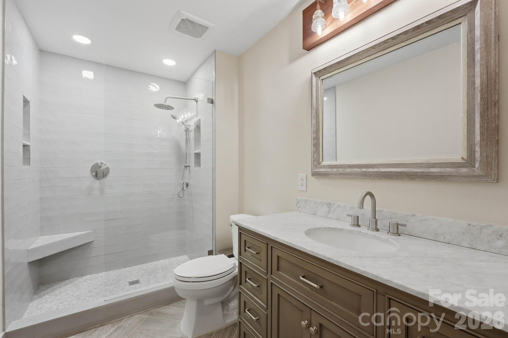 Photo 31 of 7006 Darnley Place, Charlotte, NC