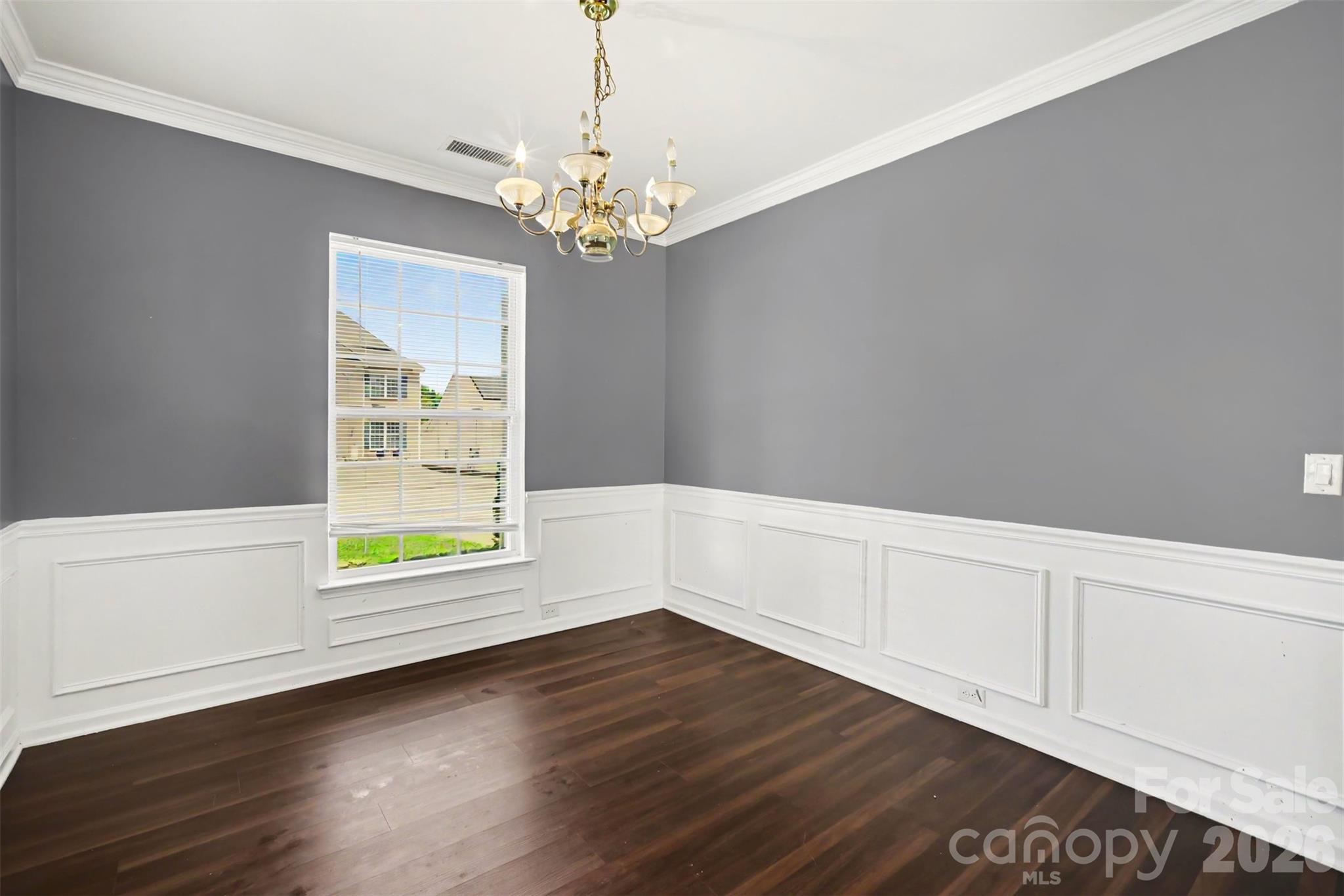 Photo 4 of 3306 Daniel Place Drive, Charlotte, NC