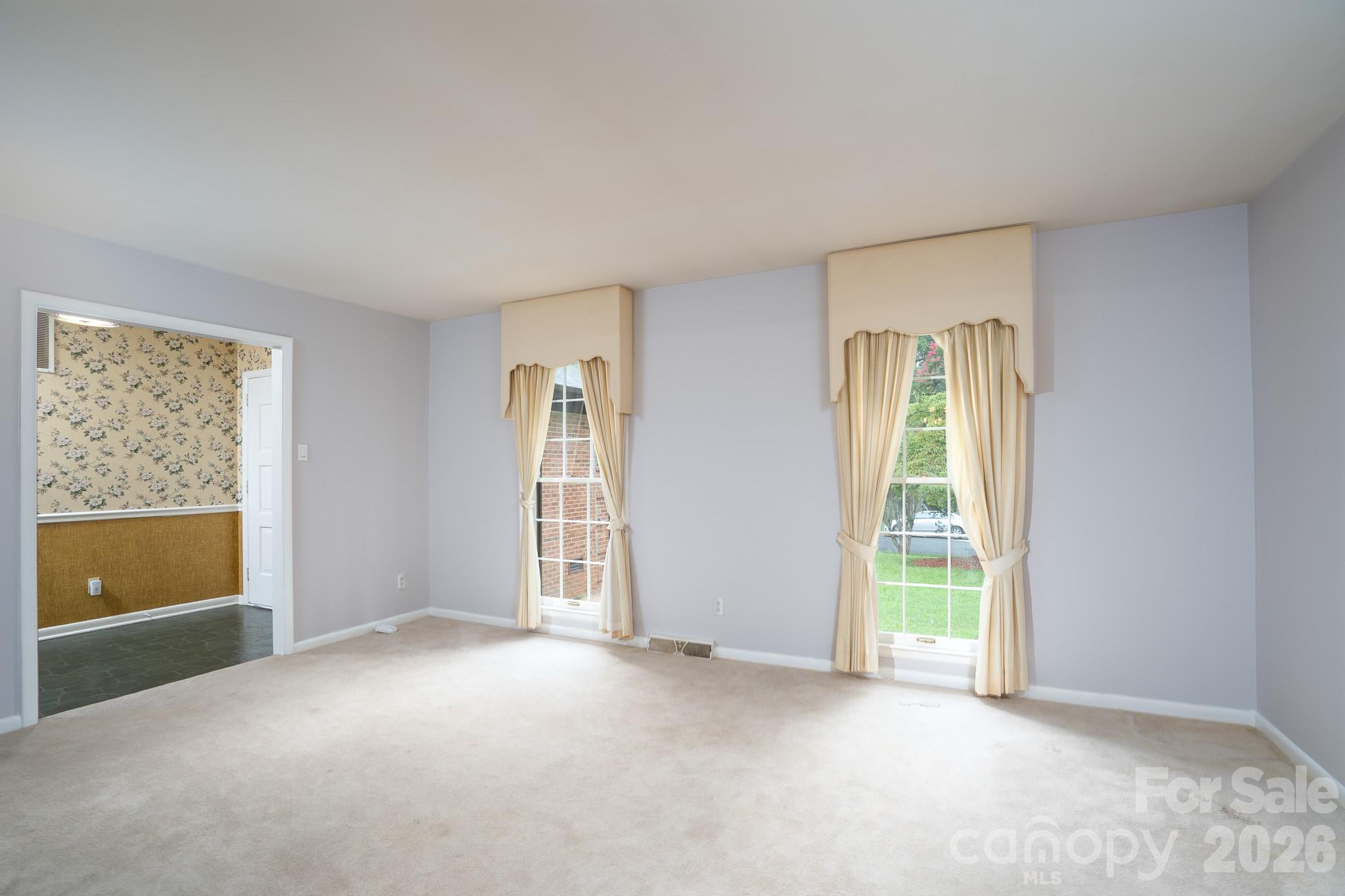Photo 6 of 5742 faulconbridge Road, Charlotte, NC