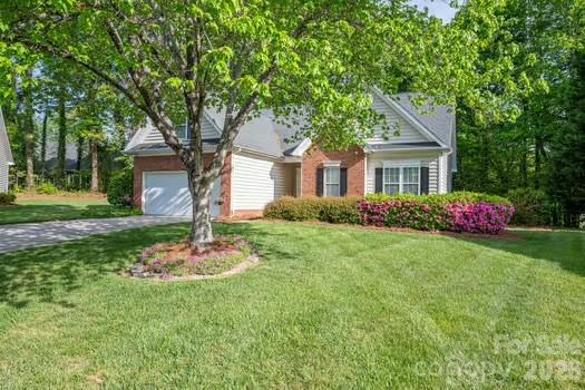 Photo 2 of 1614 Iverness Court, Gastonia, NC