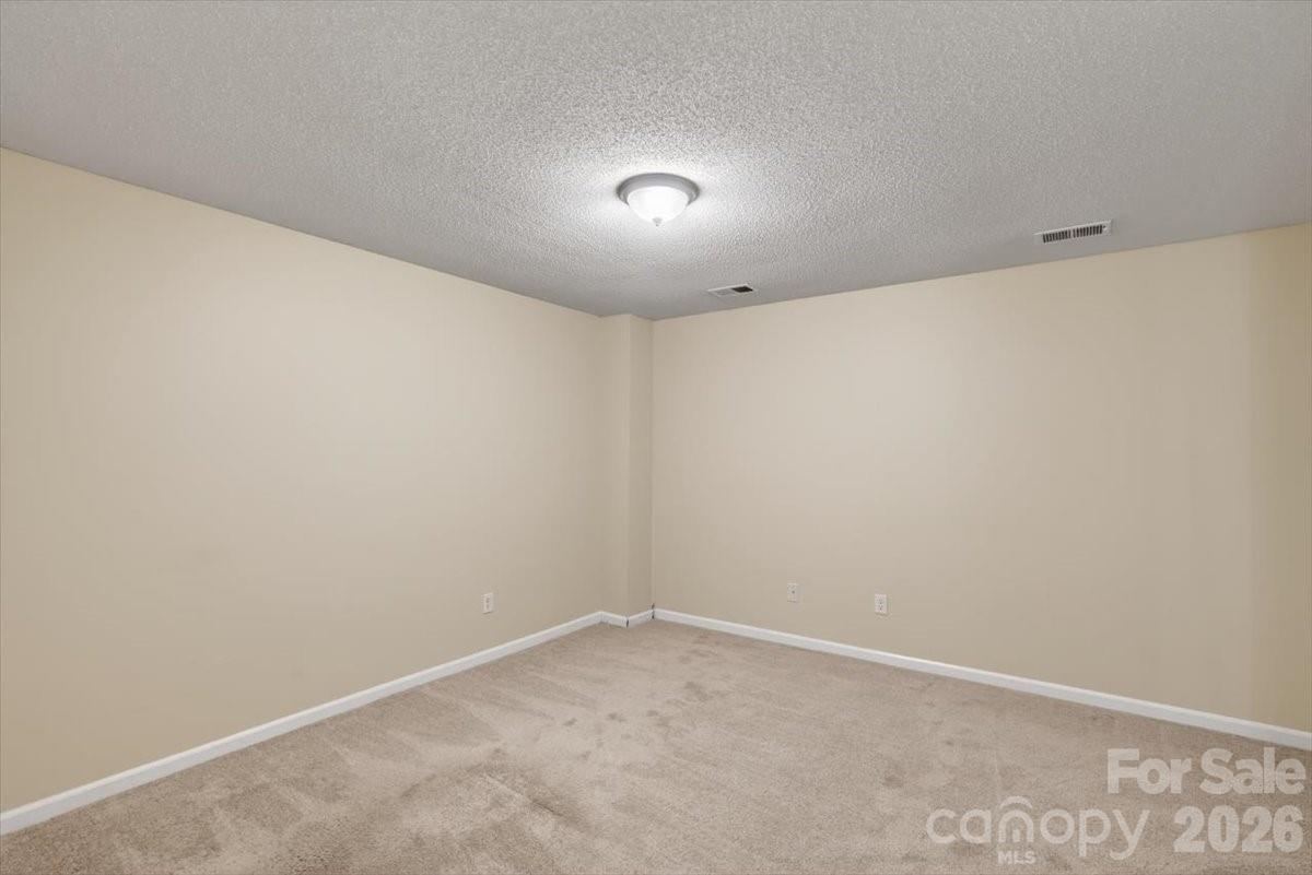 Photo 35 of 17035 Turning Stick Court, Charlotte, NC