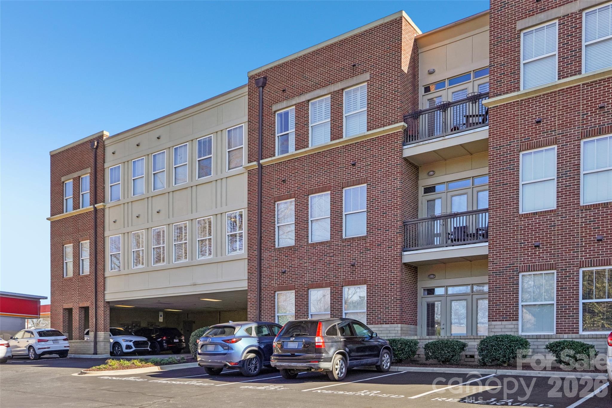 Photo 21 of 2952 Selwyn Avenue203, Charlotte, NC