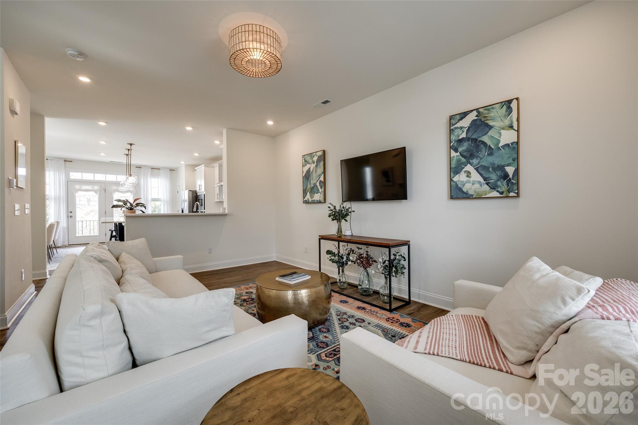Photo 10 of 400 Simeon Drive, Charlotte, NC