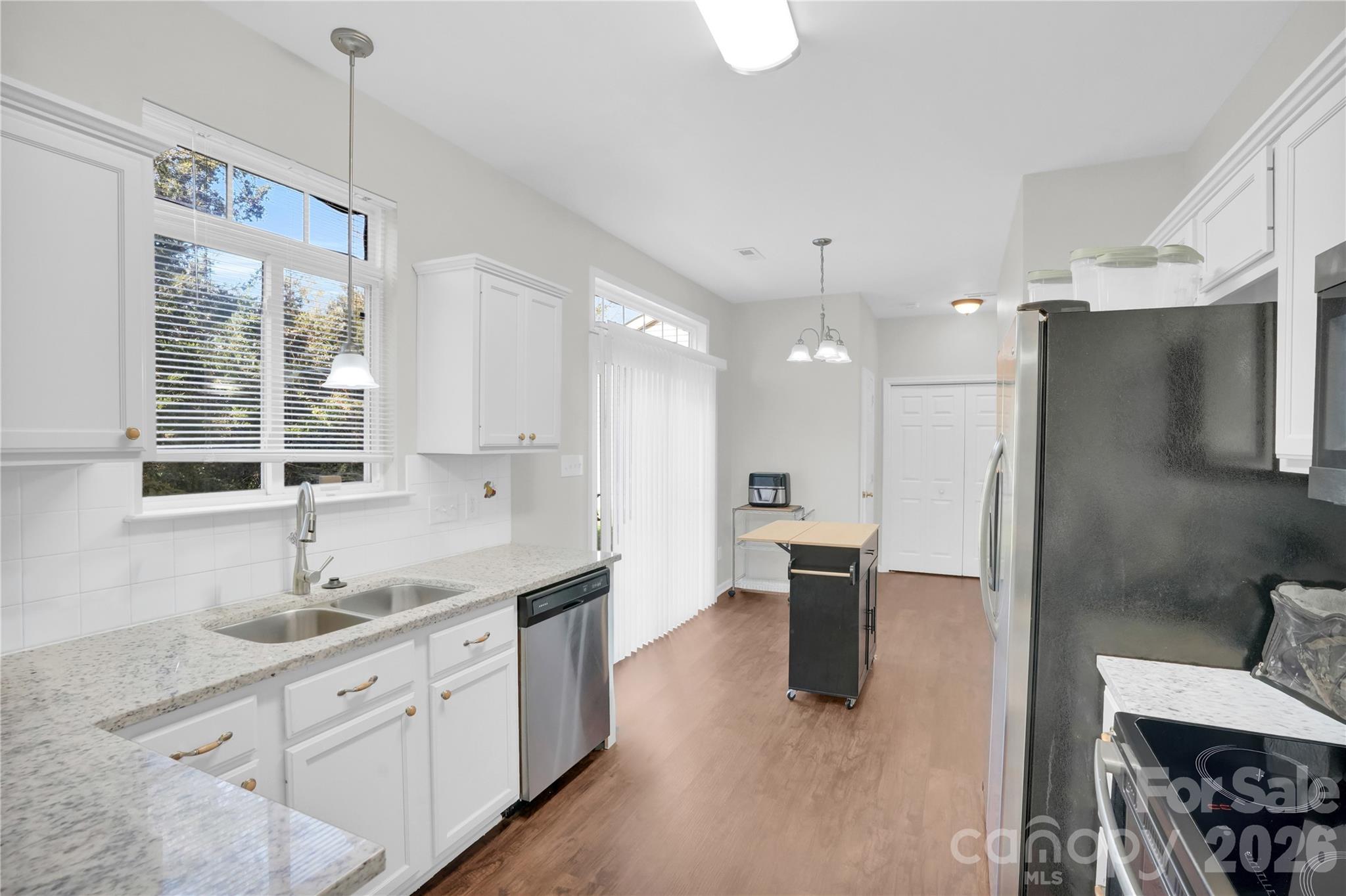 Photo 15 of 5815 Waverly Lynn Lane, Charlotte, NC