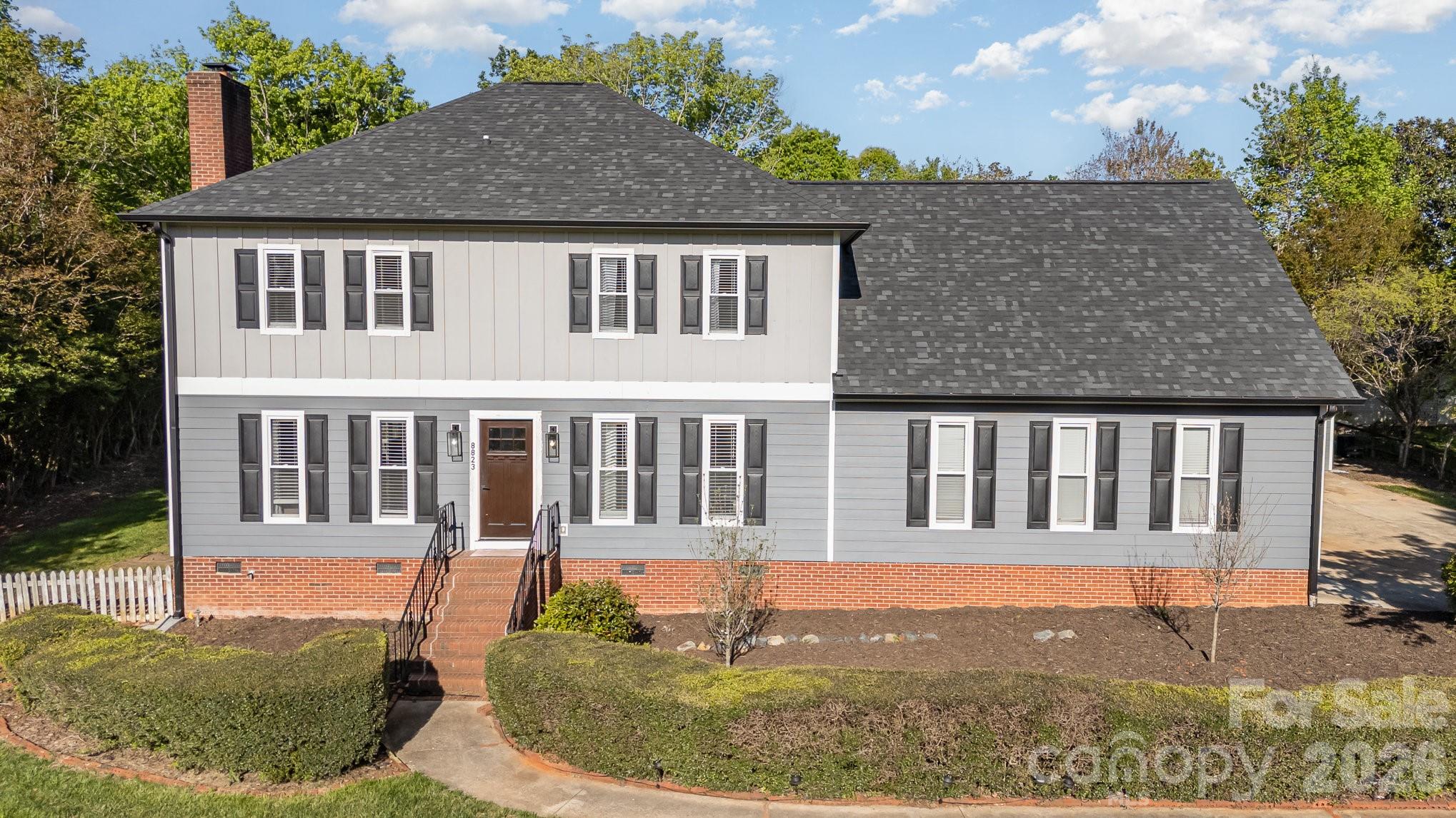 Photo 3 of 8823 Dartmoor Place, Mint Hill, NC