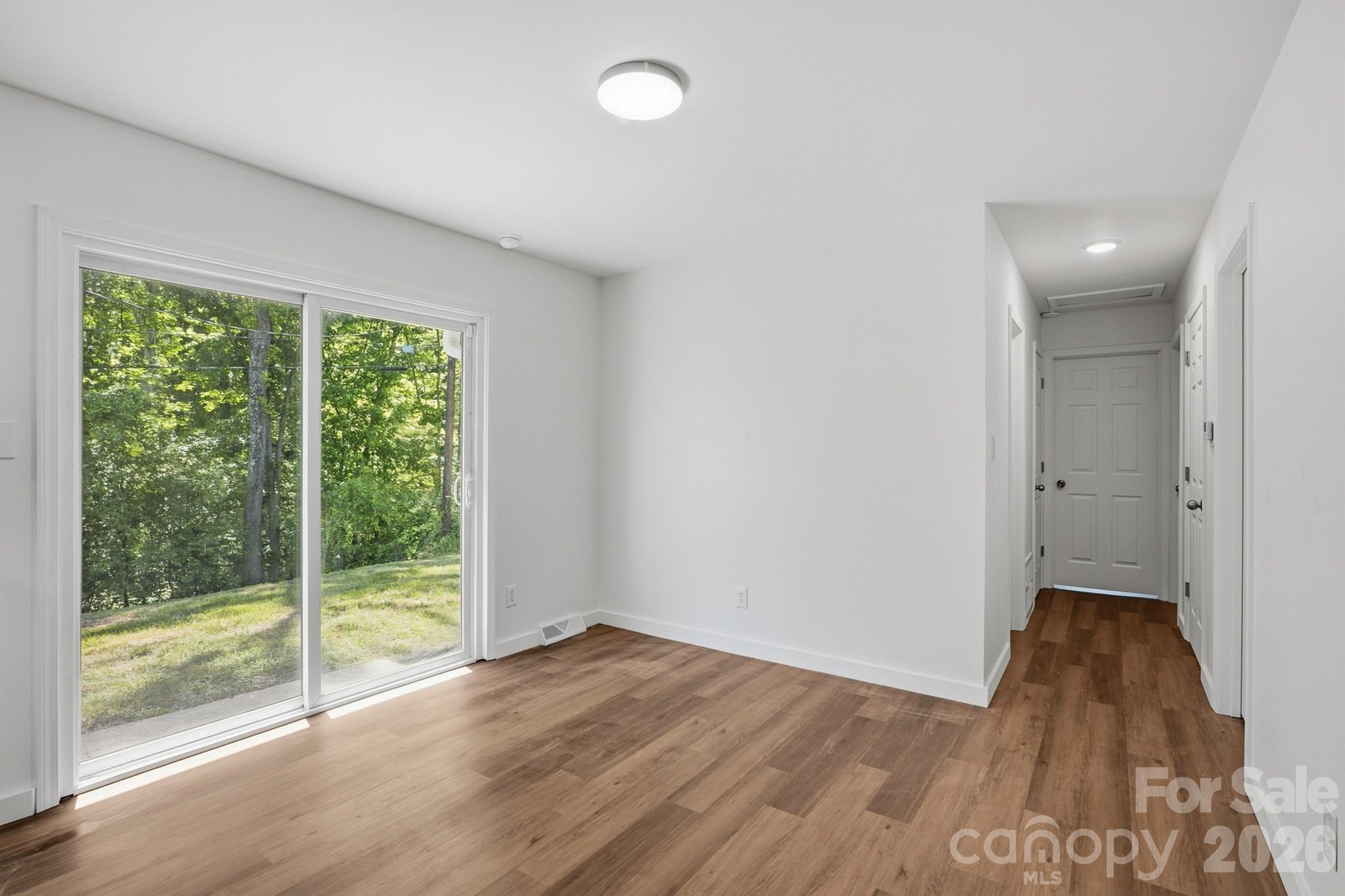 Photo 12 of 714 Bilmark Avenue, Charlotte, NC