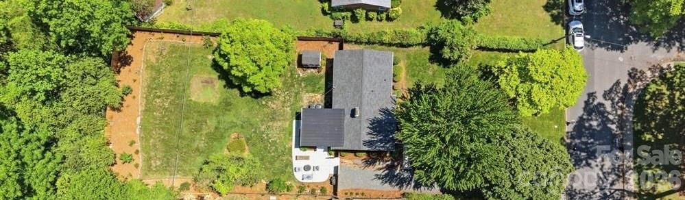 Photo 3 of 2431 Arnold Drive, Charlotte, NC
