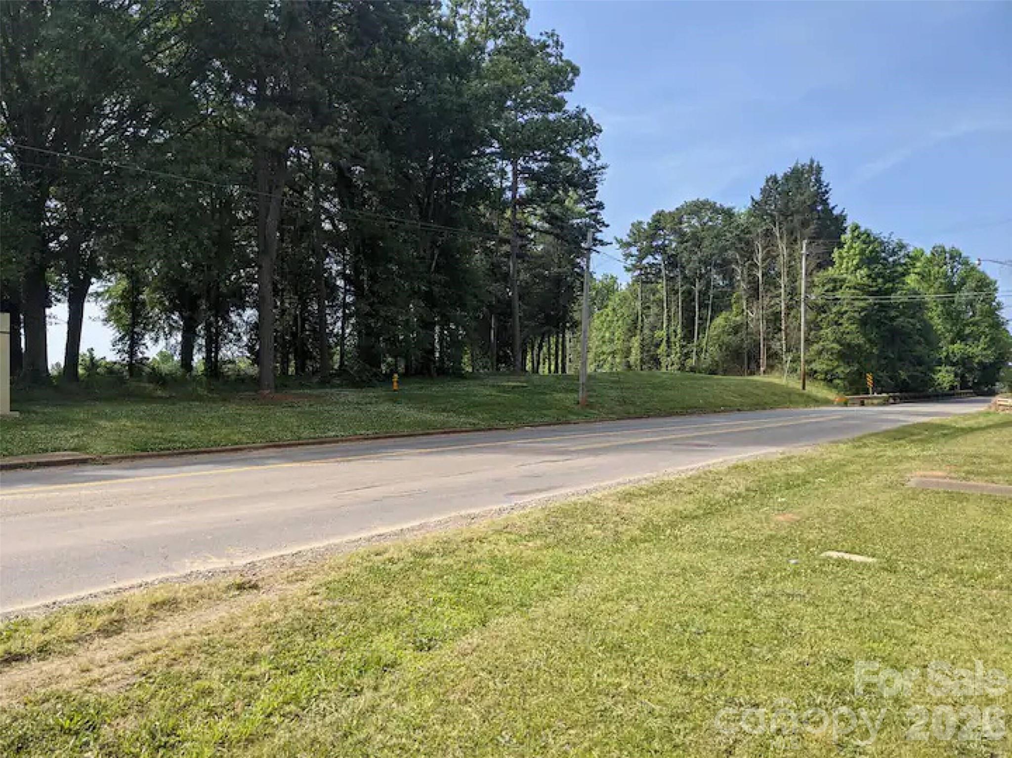 Photo 41 of 4033 W Tyvola Road, Charlotte, NC