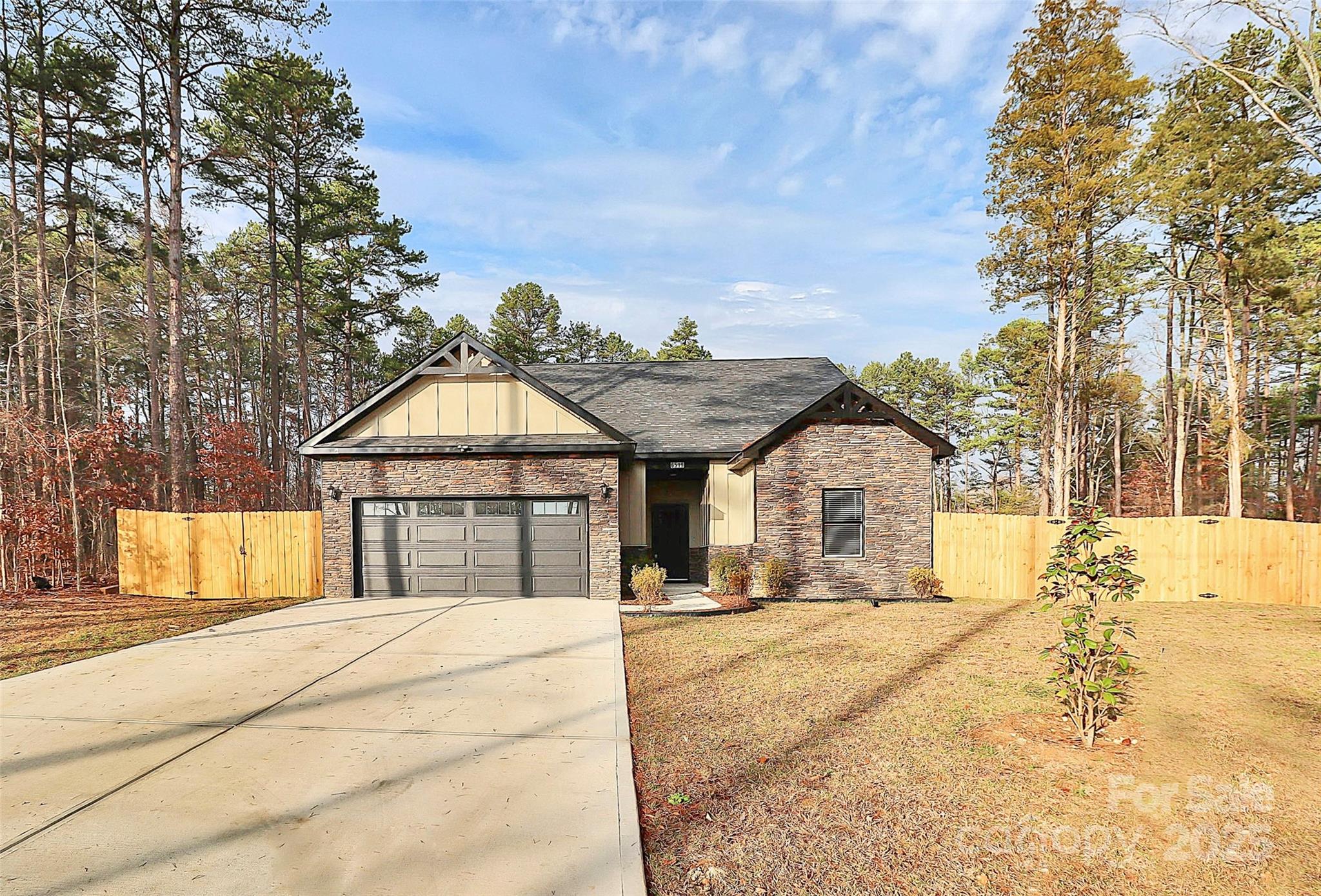 Home for sale at 6519 Pargo Road, Charlotte, NC — photo 1 of 37
