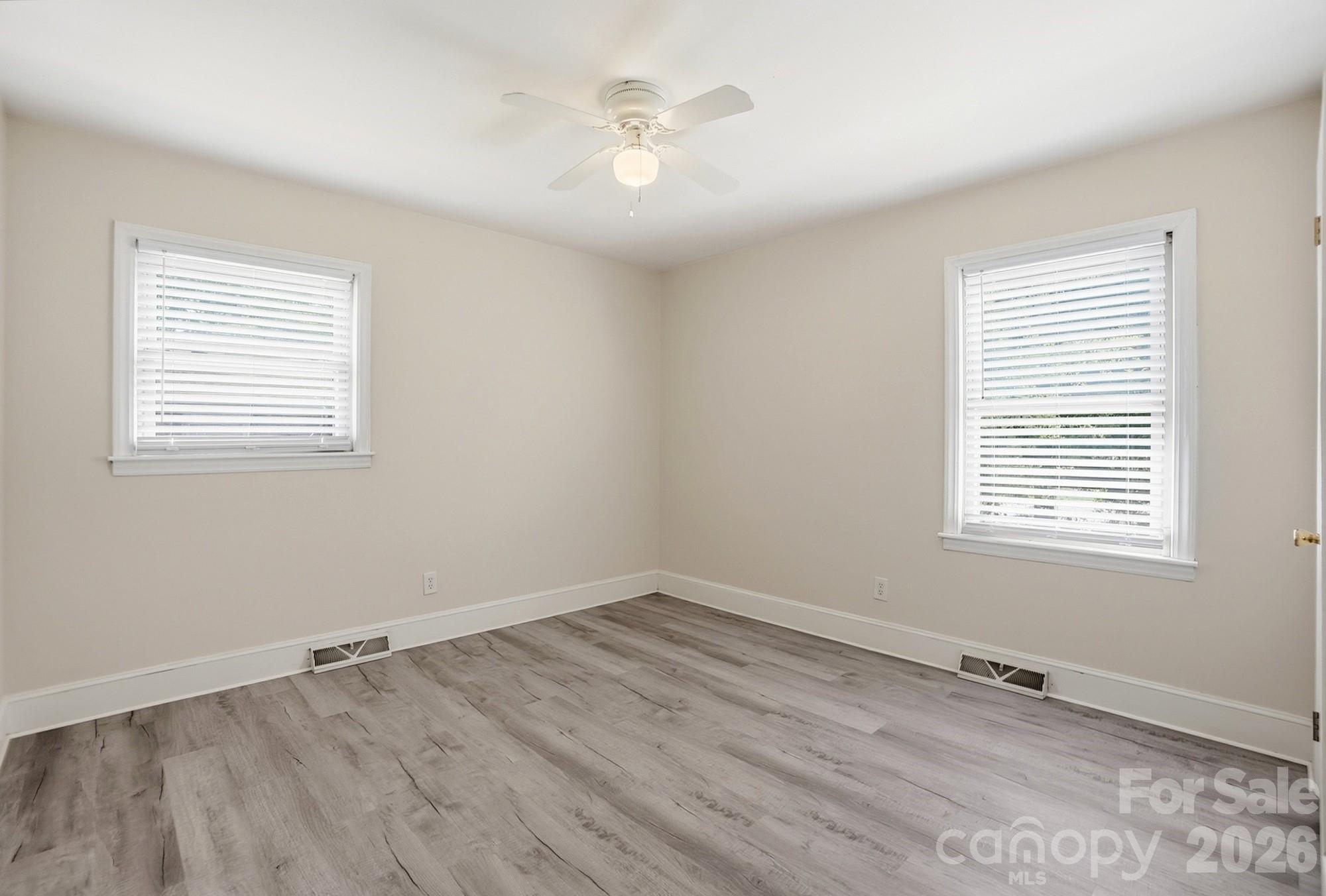 Photo 11 of 2032 Eastway Drive, Charlotte, NC