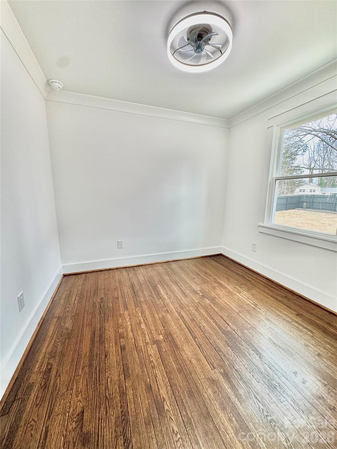 Home for sale at 5635 Ruth Drive, Charlotte, NC — photo 19 of 34