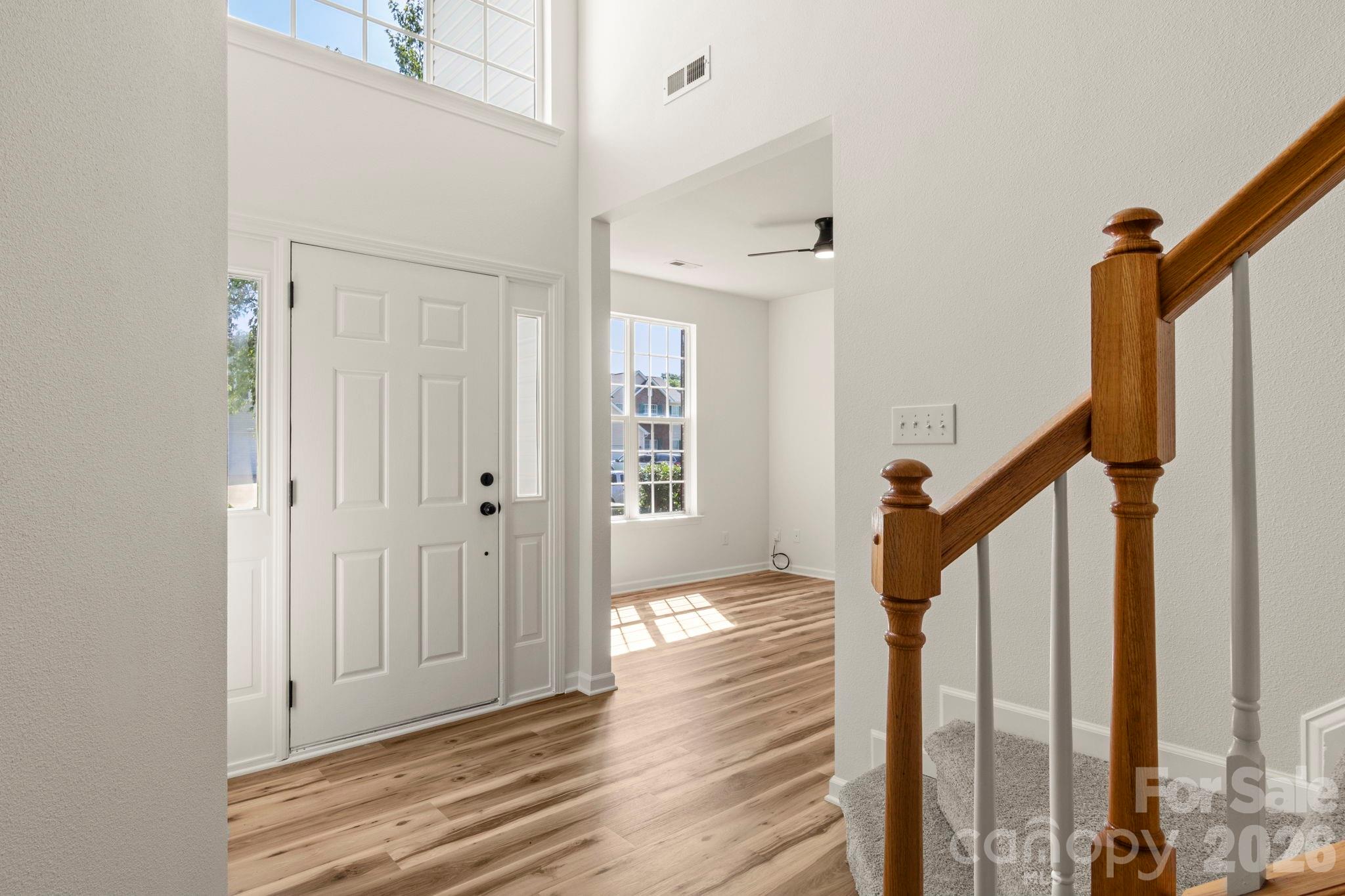 Photo 5 of 12519 Wandering Brook Drive, Charlotte, NC