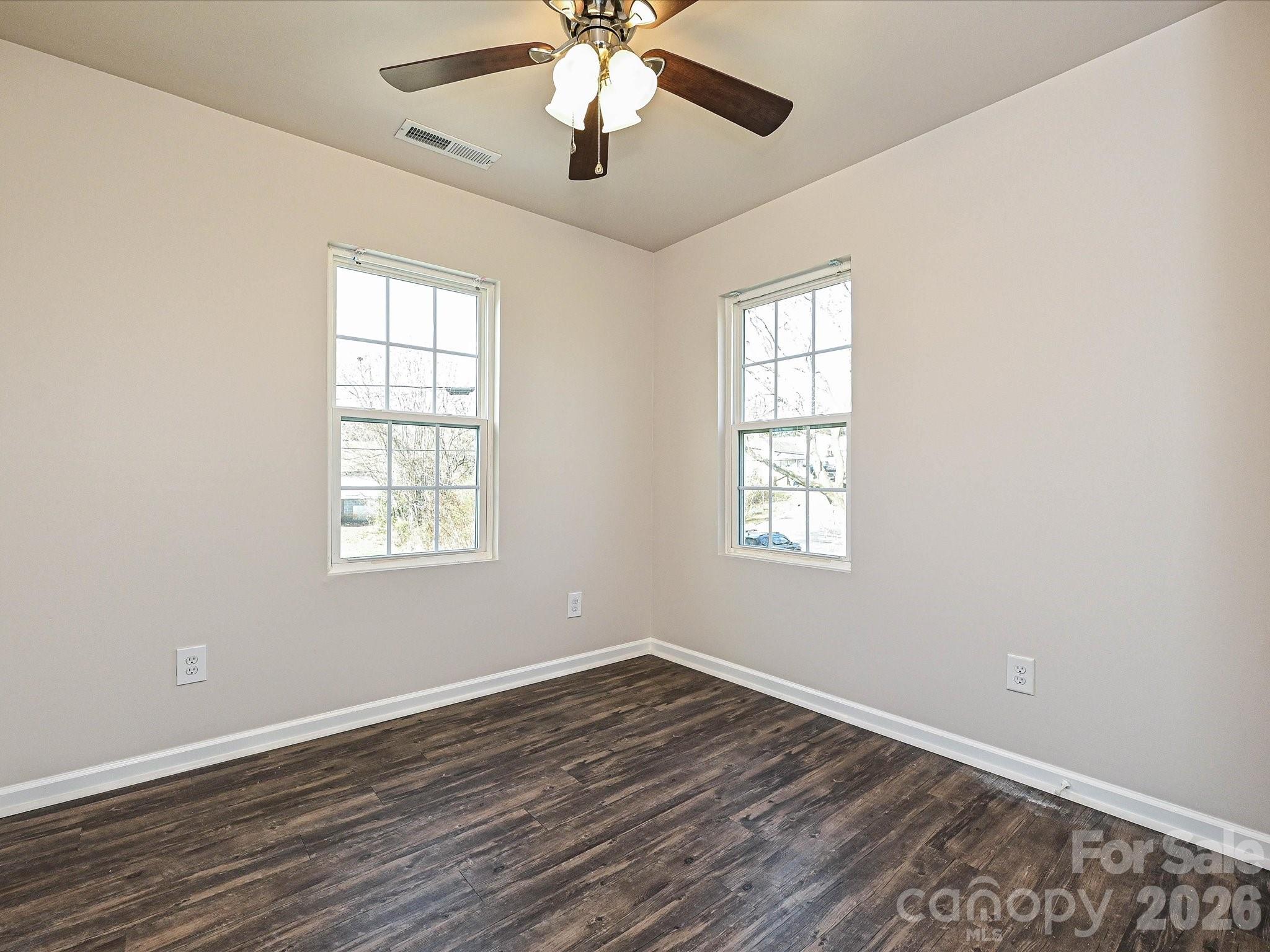362 E Mills Avenue, Mooresville, NC - photo 13 of 22