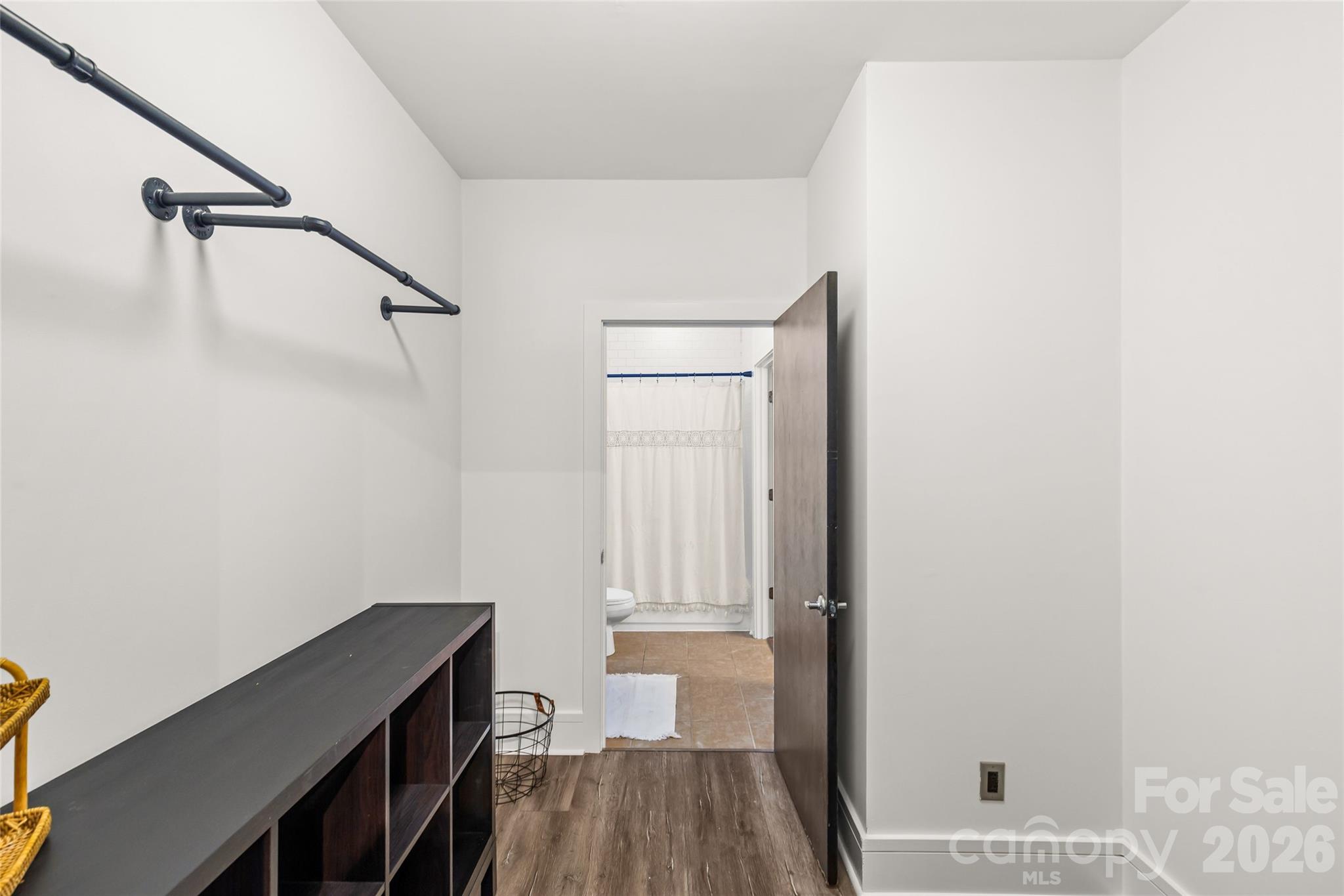Photo 25 of 1600 Fulton Avenue305, Charlotte, NC