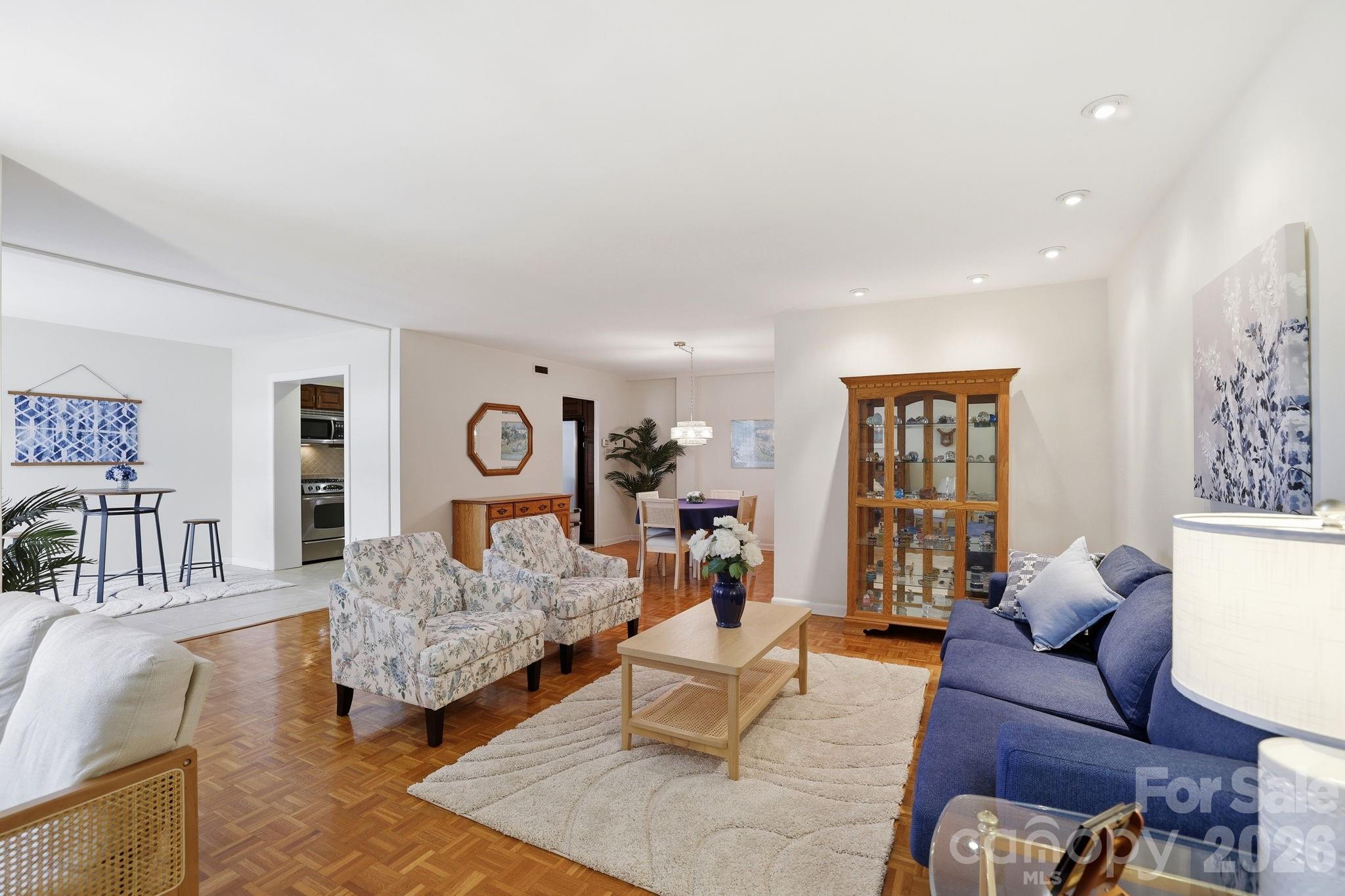 Photo 3 of 1300 Queens Road416, Charlotte, NC