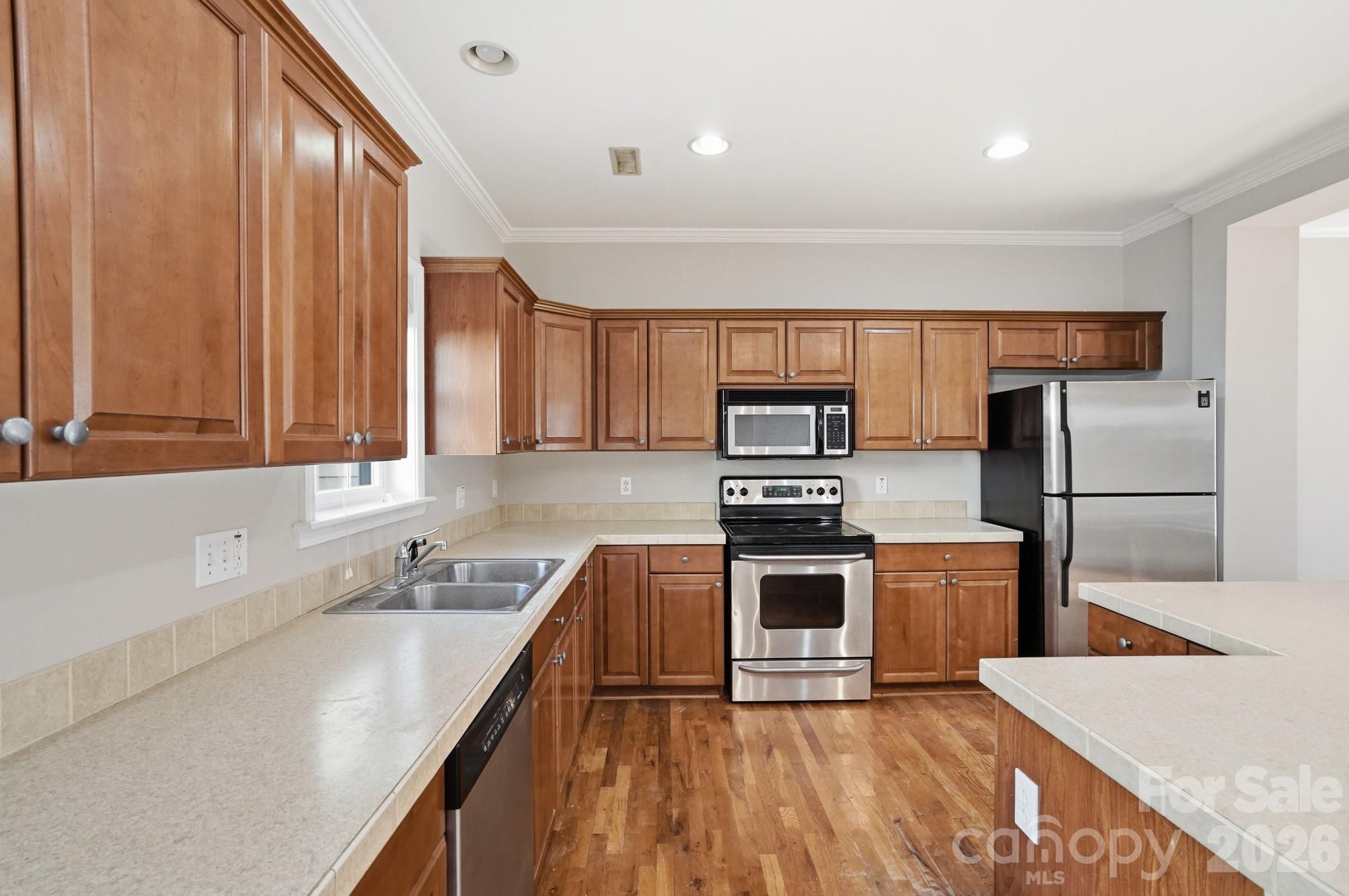 Photo 5 of 4322 Laurel Hill Lane, Charlotte, NC