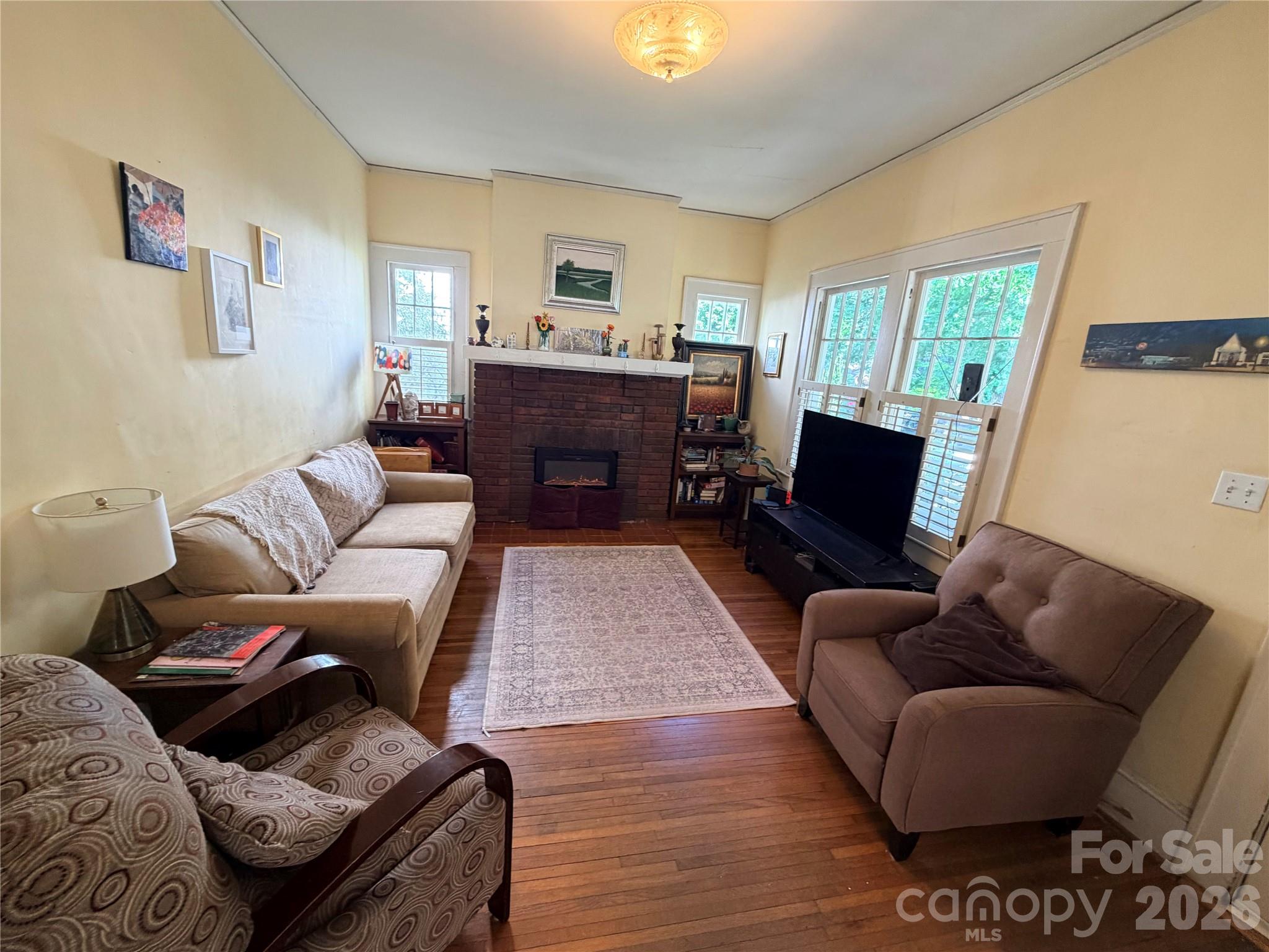 Photo 6 of 2104 Midwood Place, Charlotte, NC