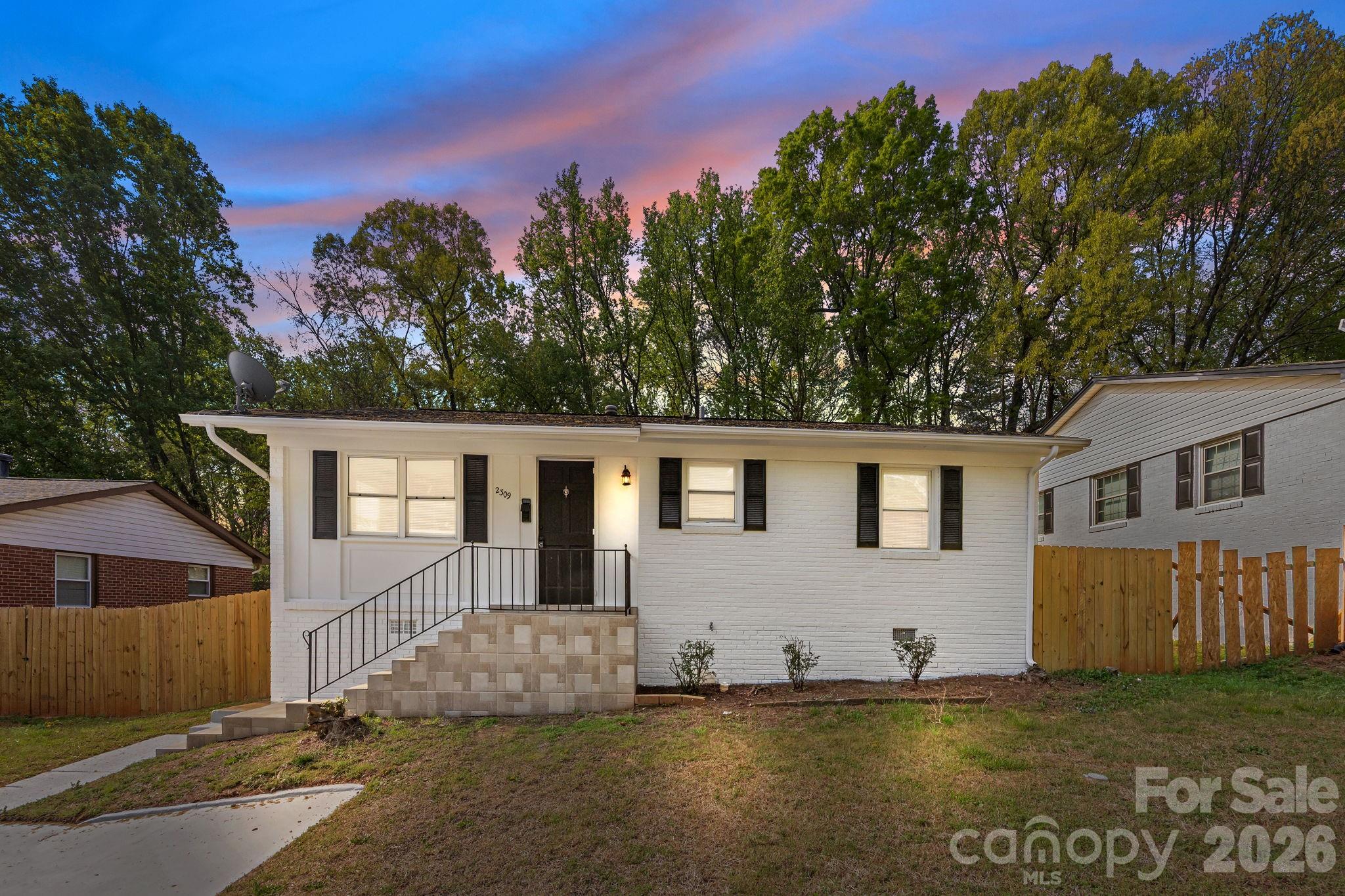 Photo 2 of 2309 Longleaf Drive, Charlotte, NC