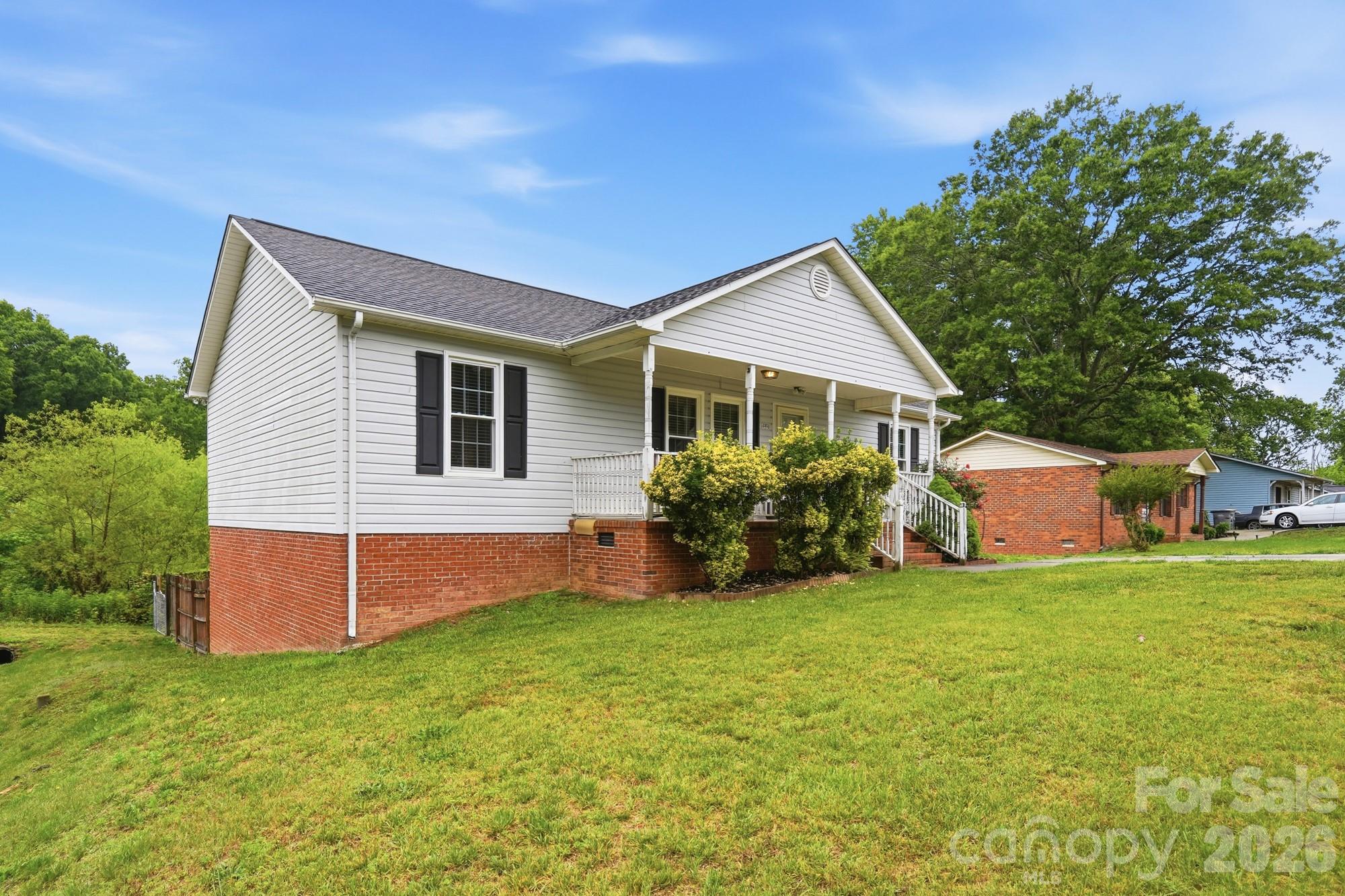 Photo 3 of 1114 Lakeview Street, Kannapolis, NC