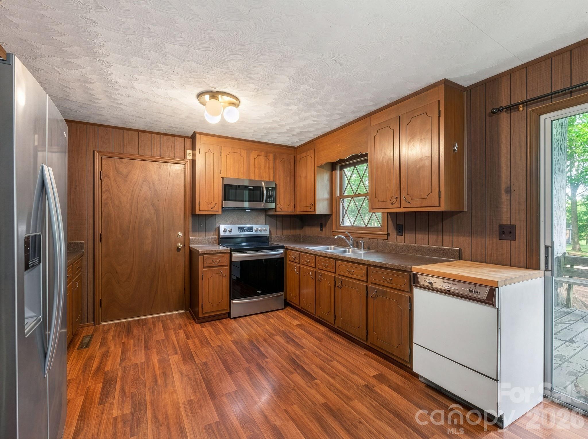 145 Nathaniel Lane, Kannapolis, NC - photo 14 of 47