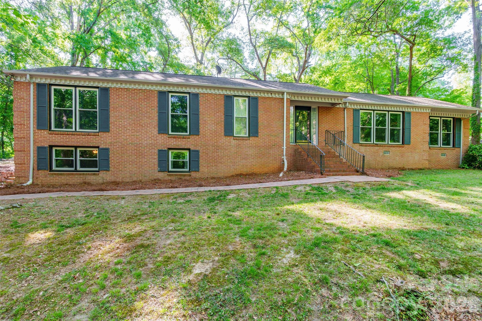 Photo 4 of 513 Mountainbrook Road, Lancaster, SC
