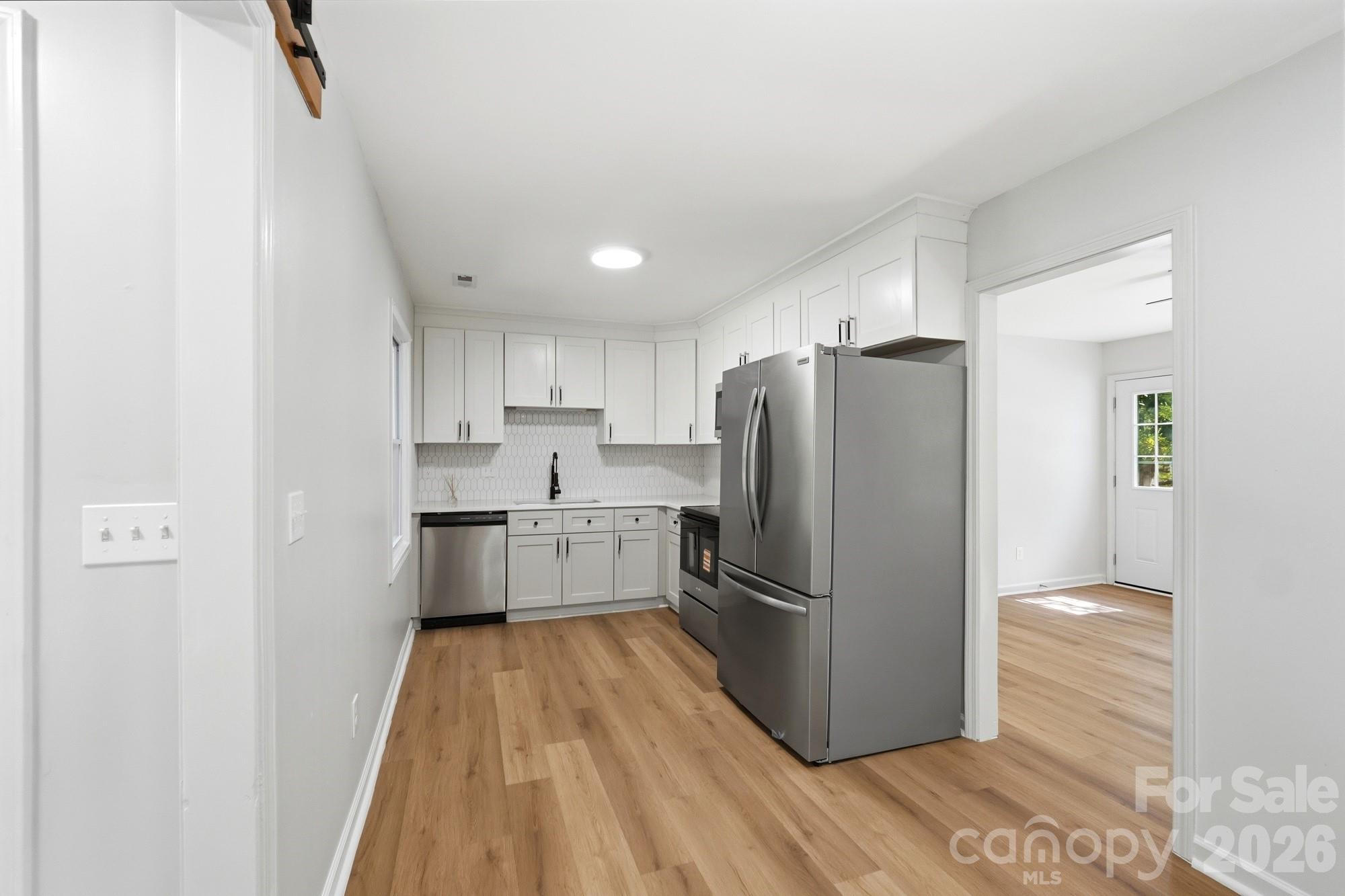Photo 12 of 9828 Starwood Drive, Charlotte, NC
