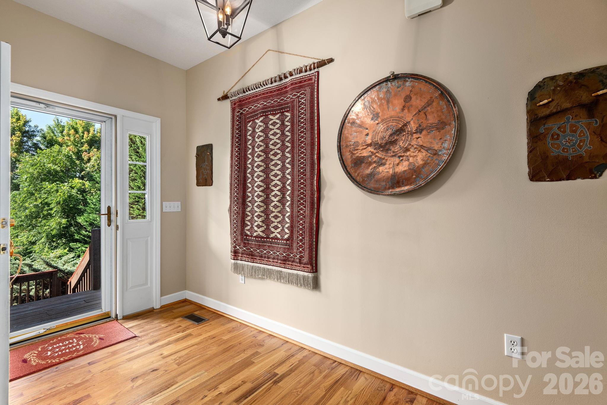 212 Blue Ridge Vista, Asheville, NC - photo 2 of 44