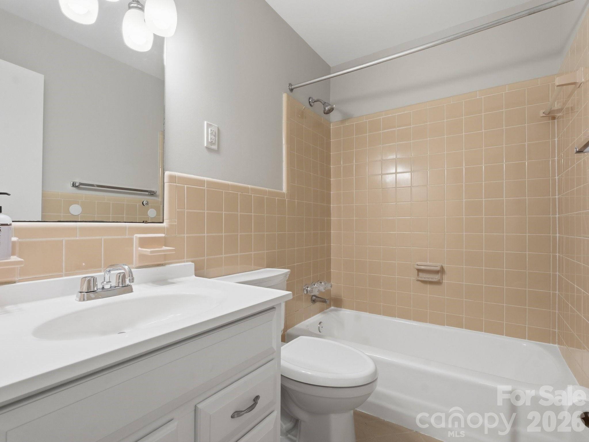 7401 Woodstream Drive, Charlotte, NC - photo 19 of 40