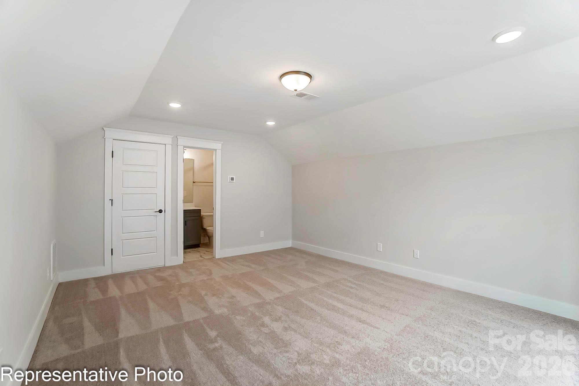 Photo 17 of 13118 Foxberry Road, Charlotte, NC