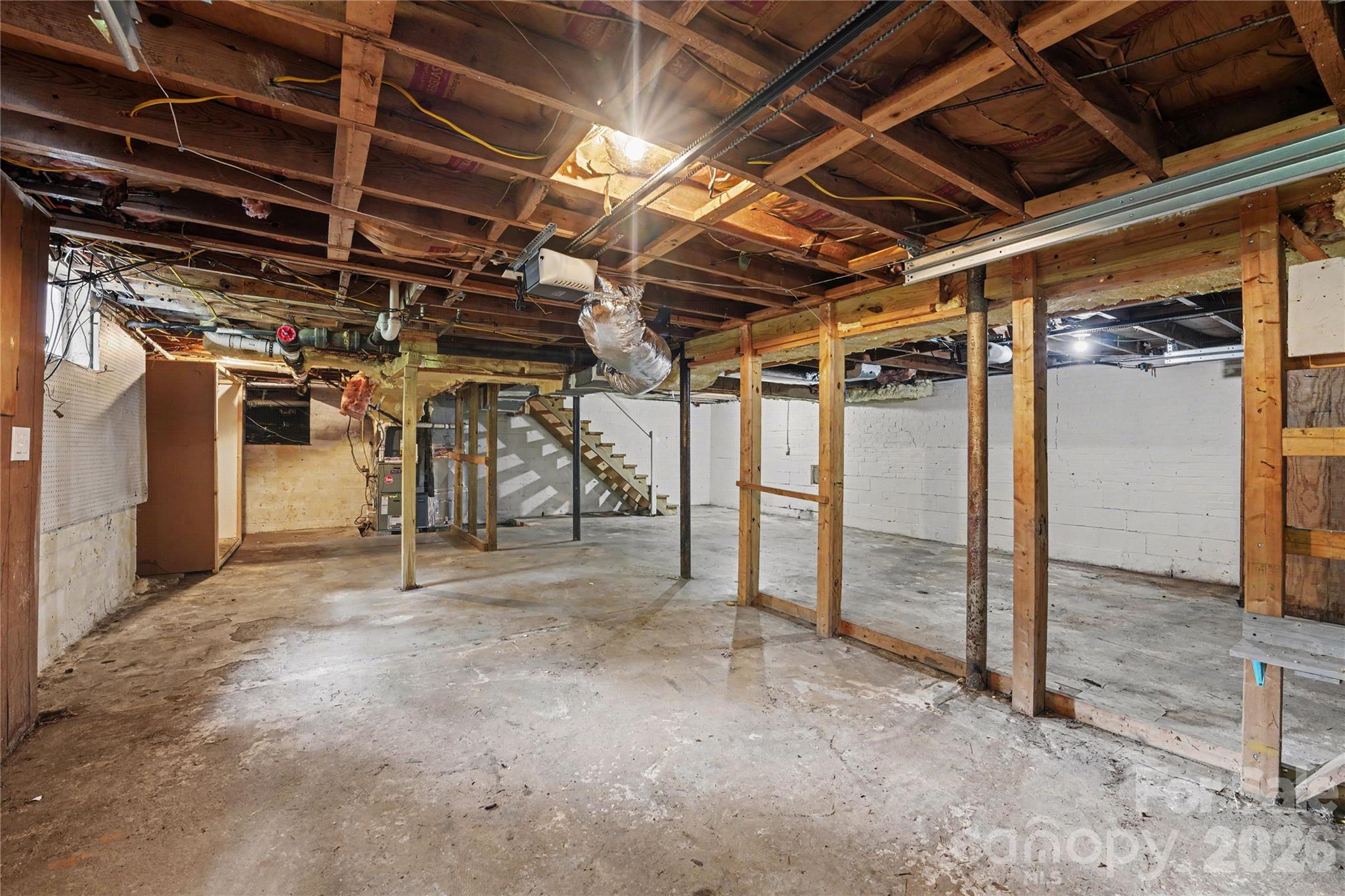 Home for sale at 6931 Robinson Church Road, Charlotte, NC — photo 18 of 25