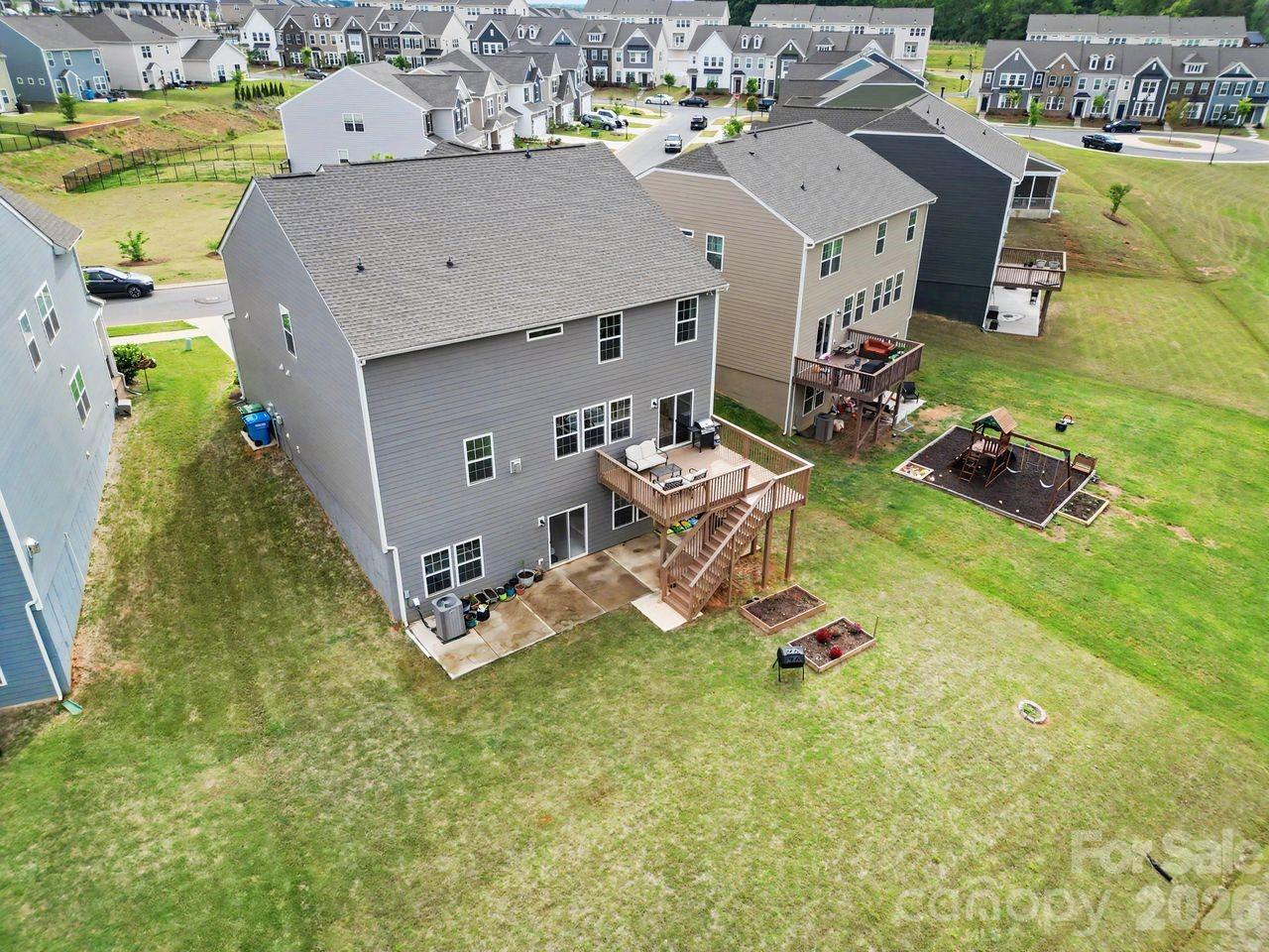 1031 Lookout Shoals Drive, Fort Mill, SC - photo 39 of 49