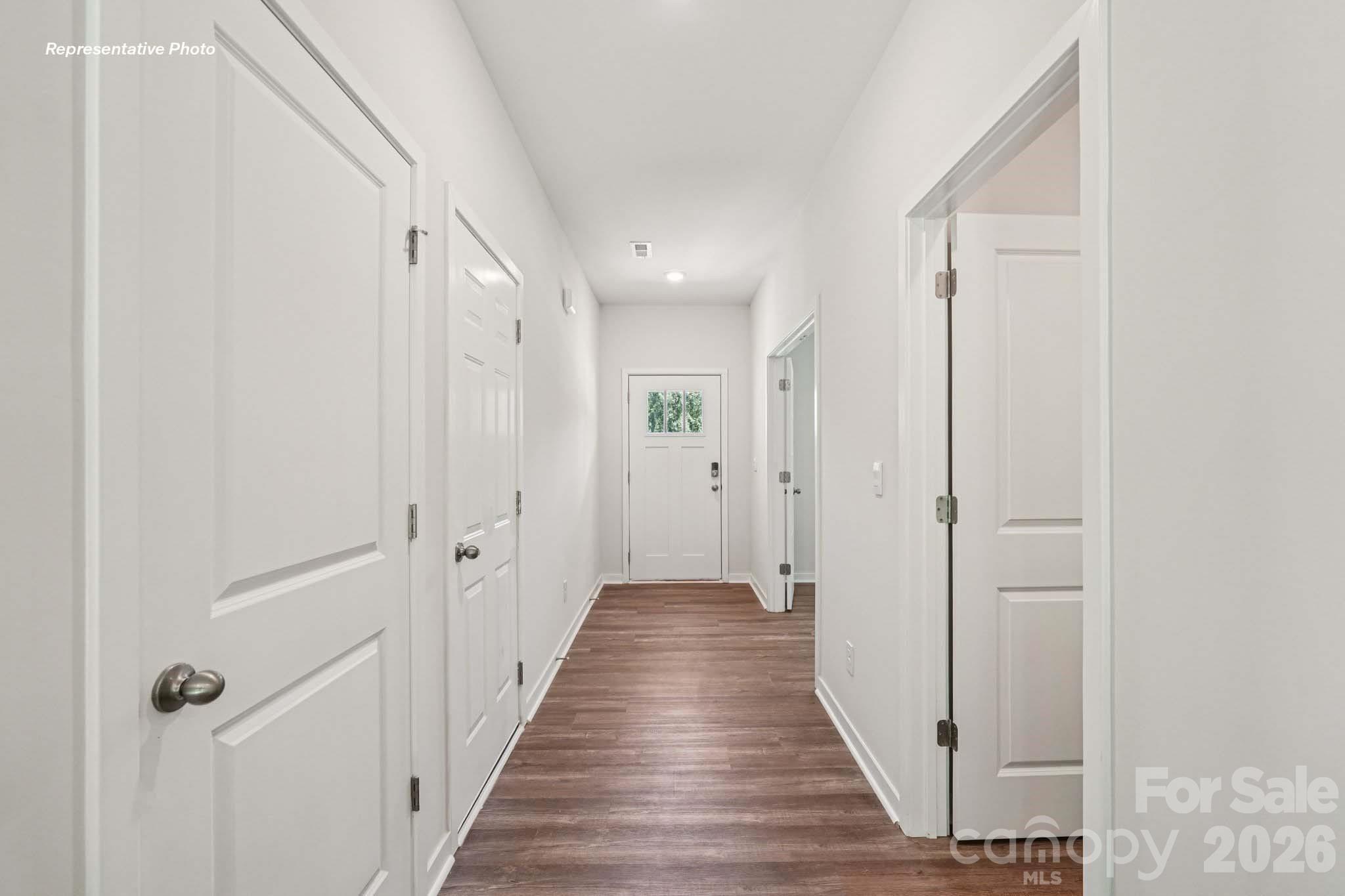 Photo 3 of 5124 Parker Forest Drive, Charlotte, NC