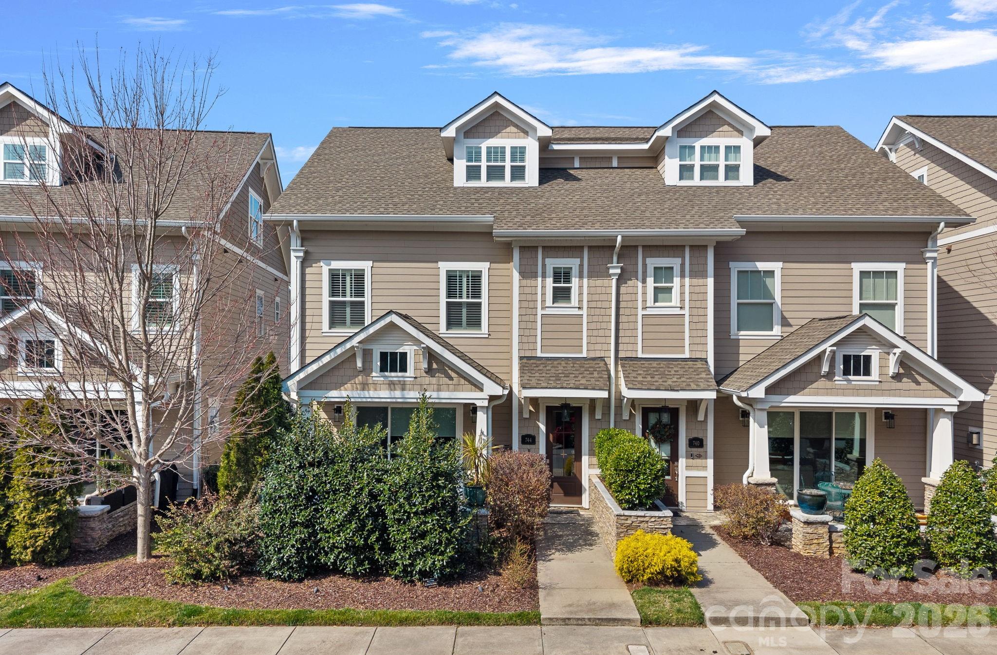 744 Amalfi Drive, Davidson, NC - photo 2 of 49