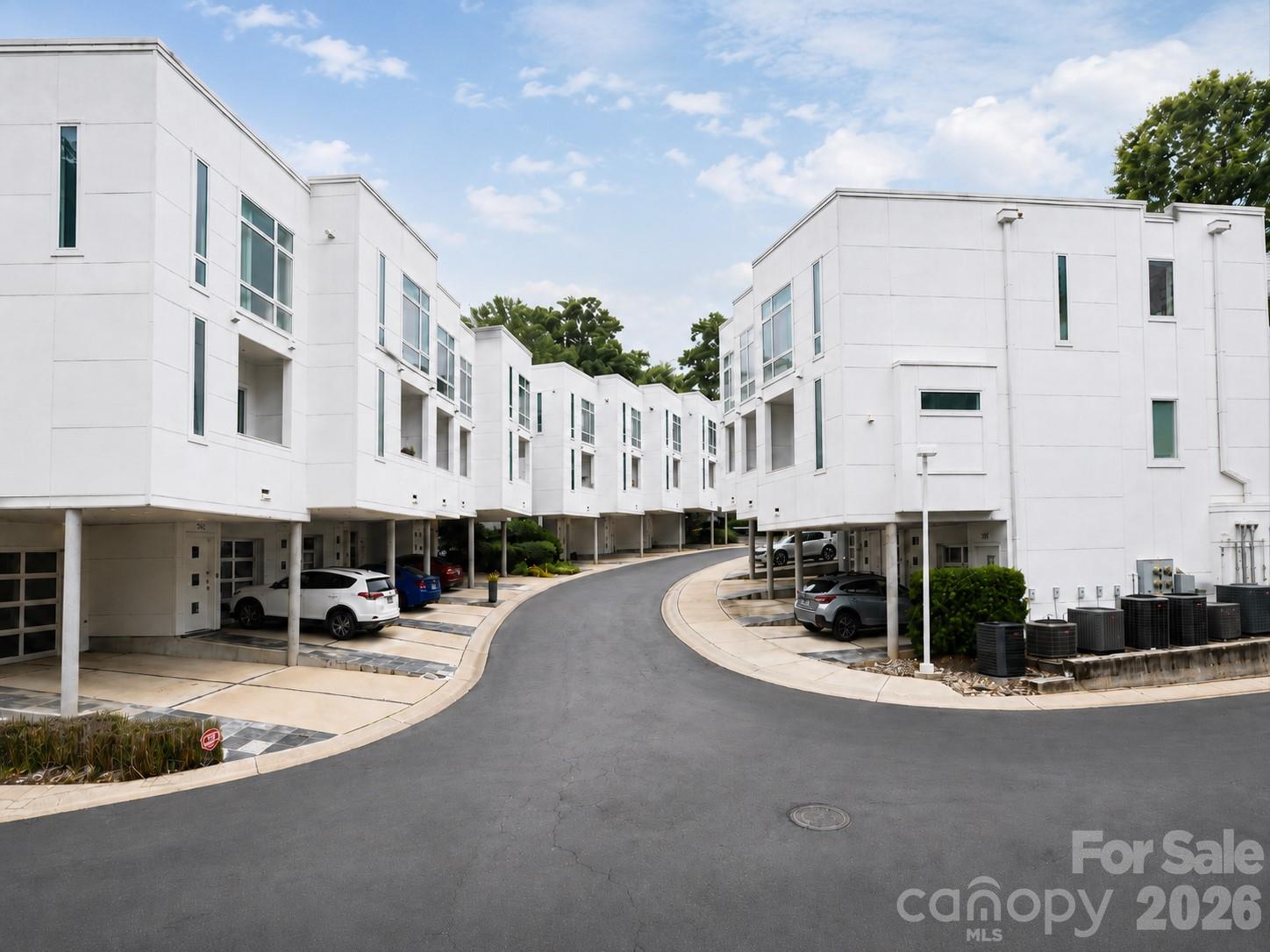 Photo 3 of 350 Viburnum Way Court, Charlotte, NC