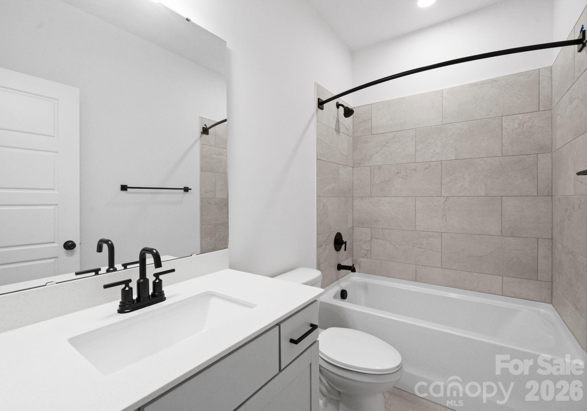 Photo 5 of 4027 Bass River Parkway, Charlotte, NC