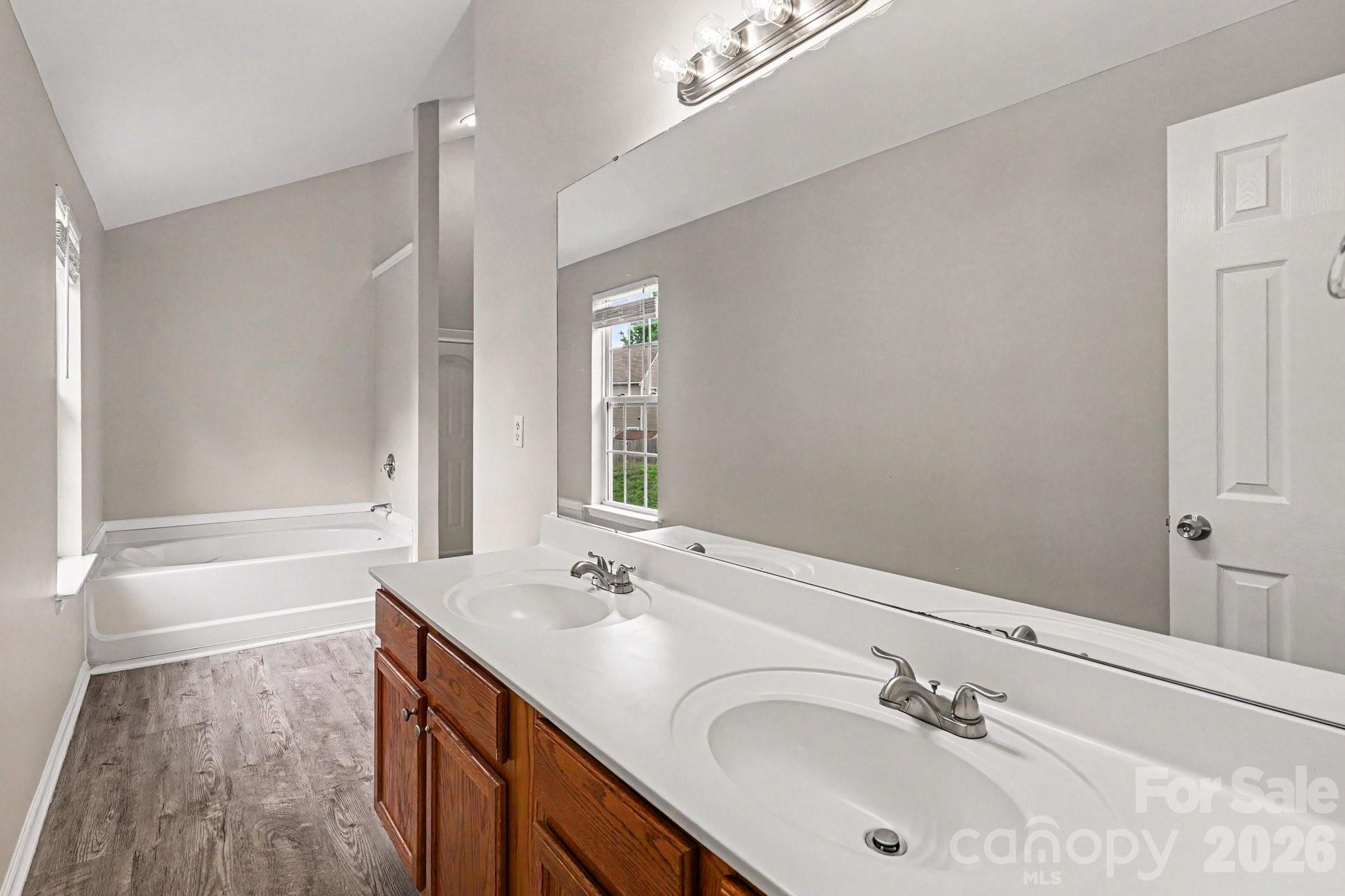 Photo 13 of 3013 Robin Terry Court, Charlotte, NC