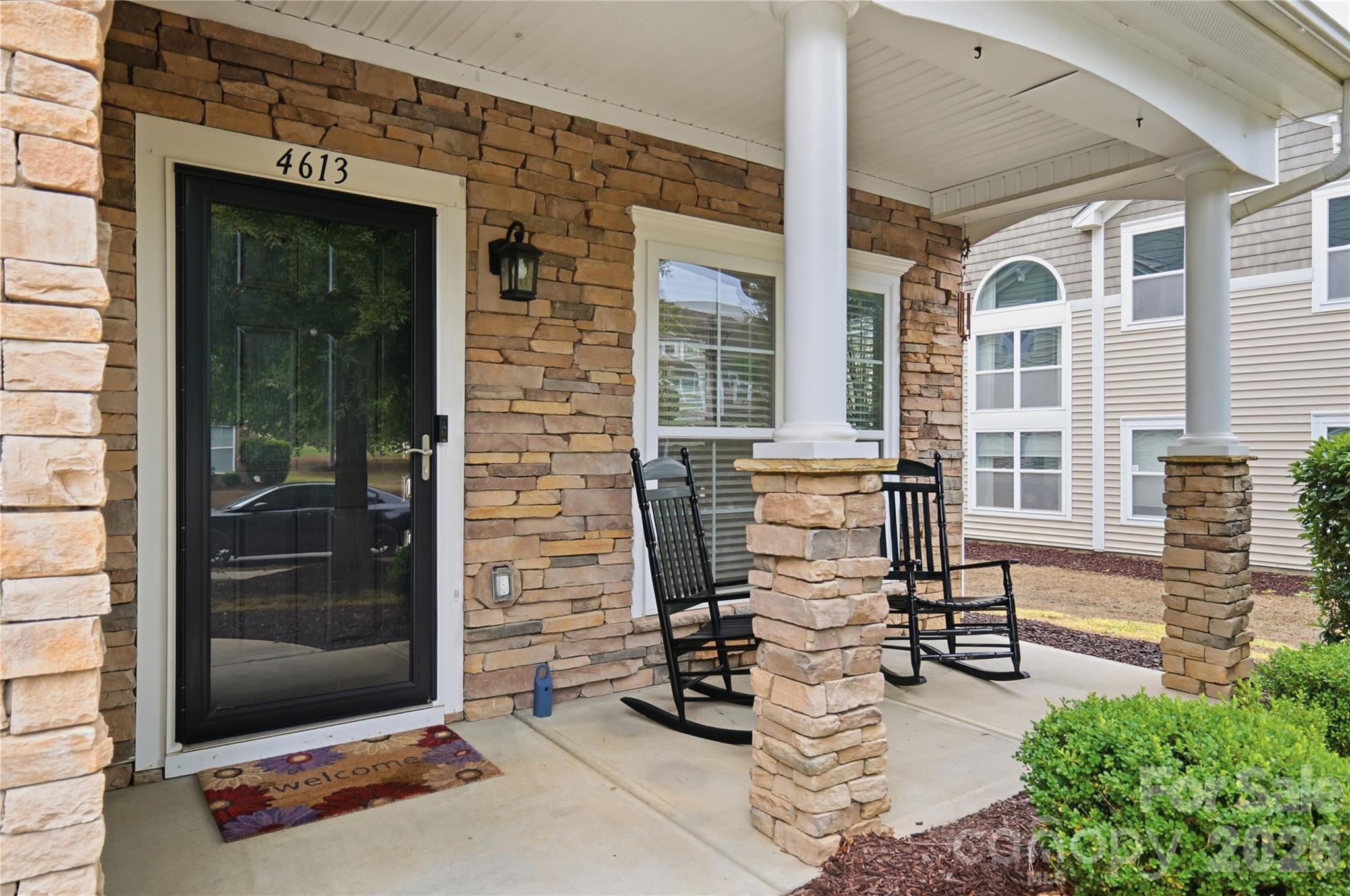 Photo 2 of 4613 Craigmoss Lane, Charlotte, NC