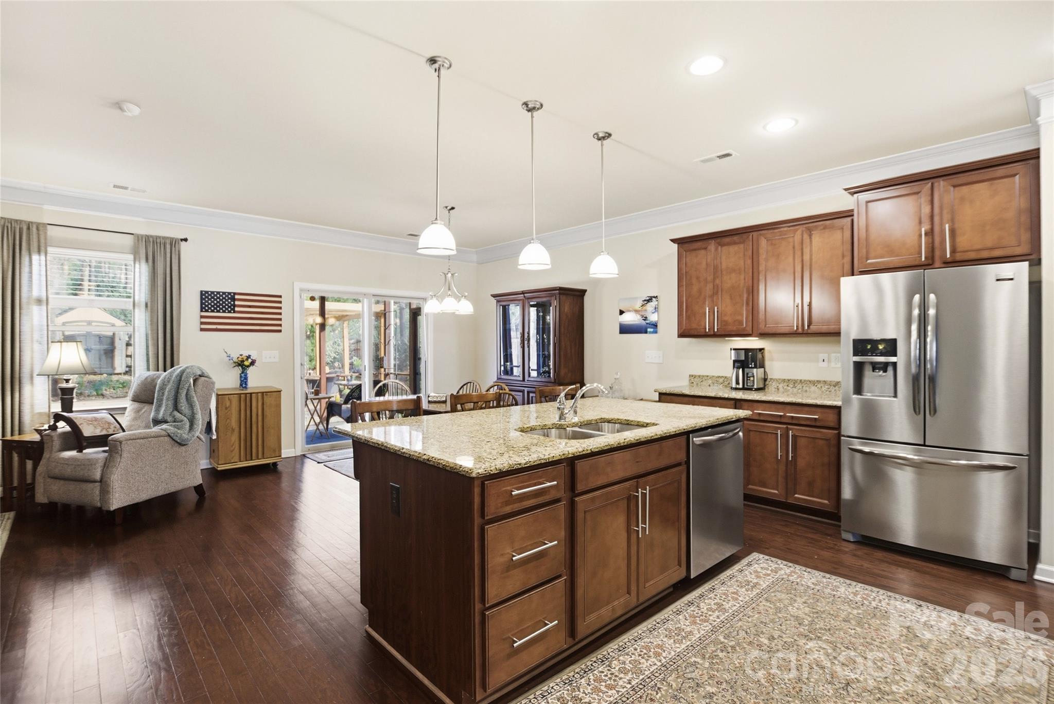 Photo 2 of 11824 Springpoint Lane, Charlotte, NC